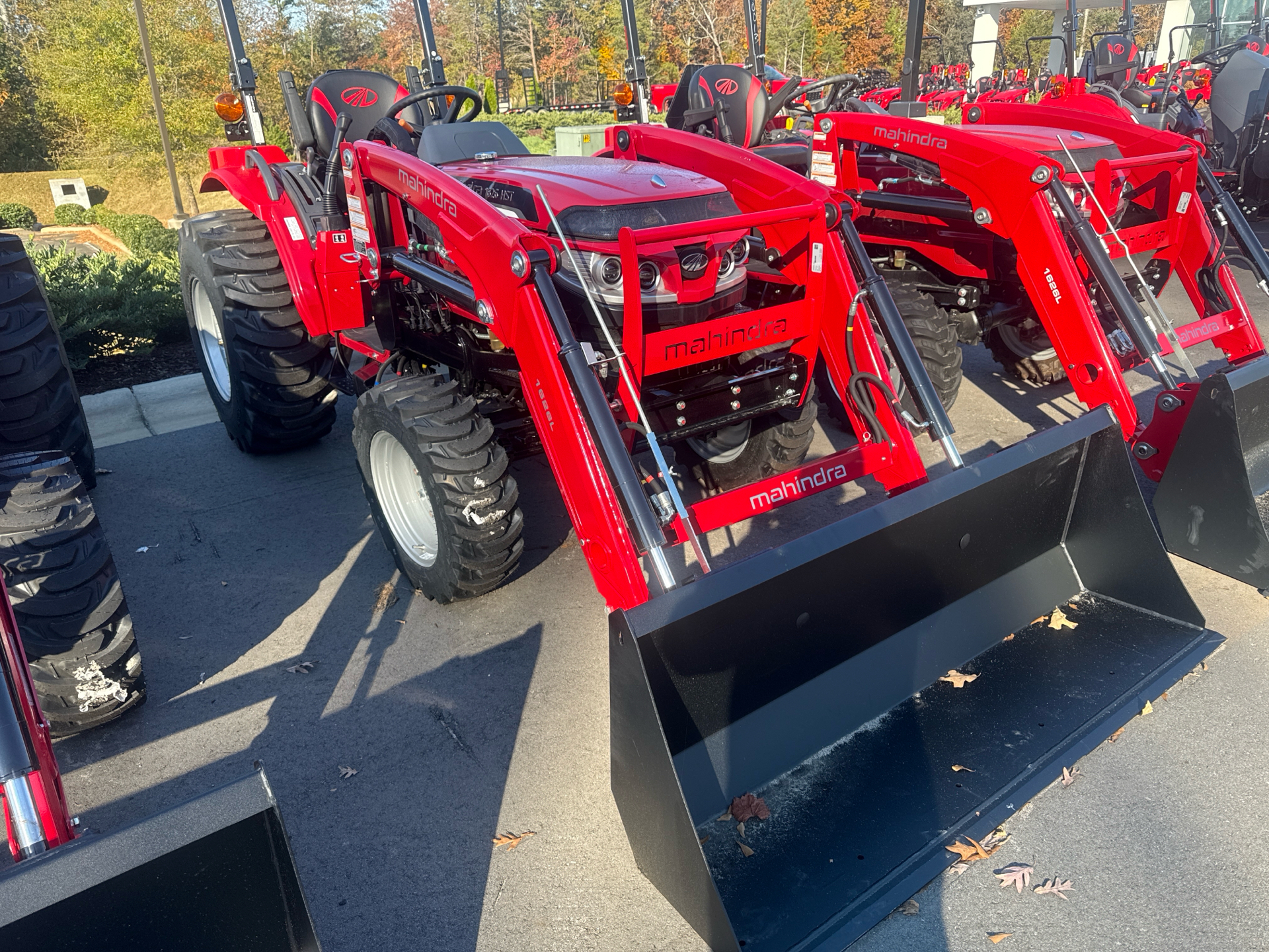 New 2025 Mahindra 1626 HST, Clover SC | Specs, Price, Photos | Red 1289