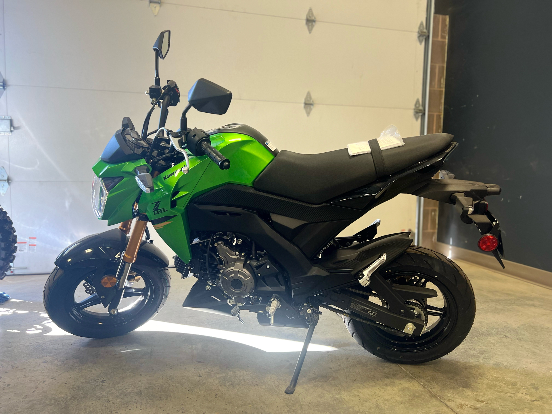 New 2024 Kawasaki Z125 Pro Candy Lime Green | Motorcycles in Erda UT ...