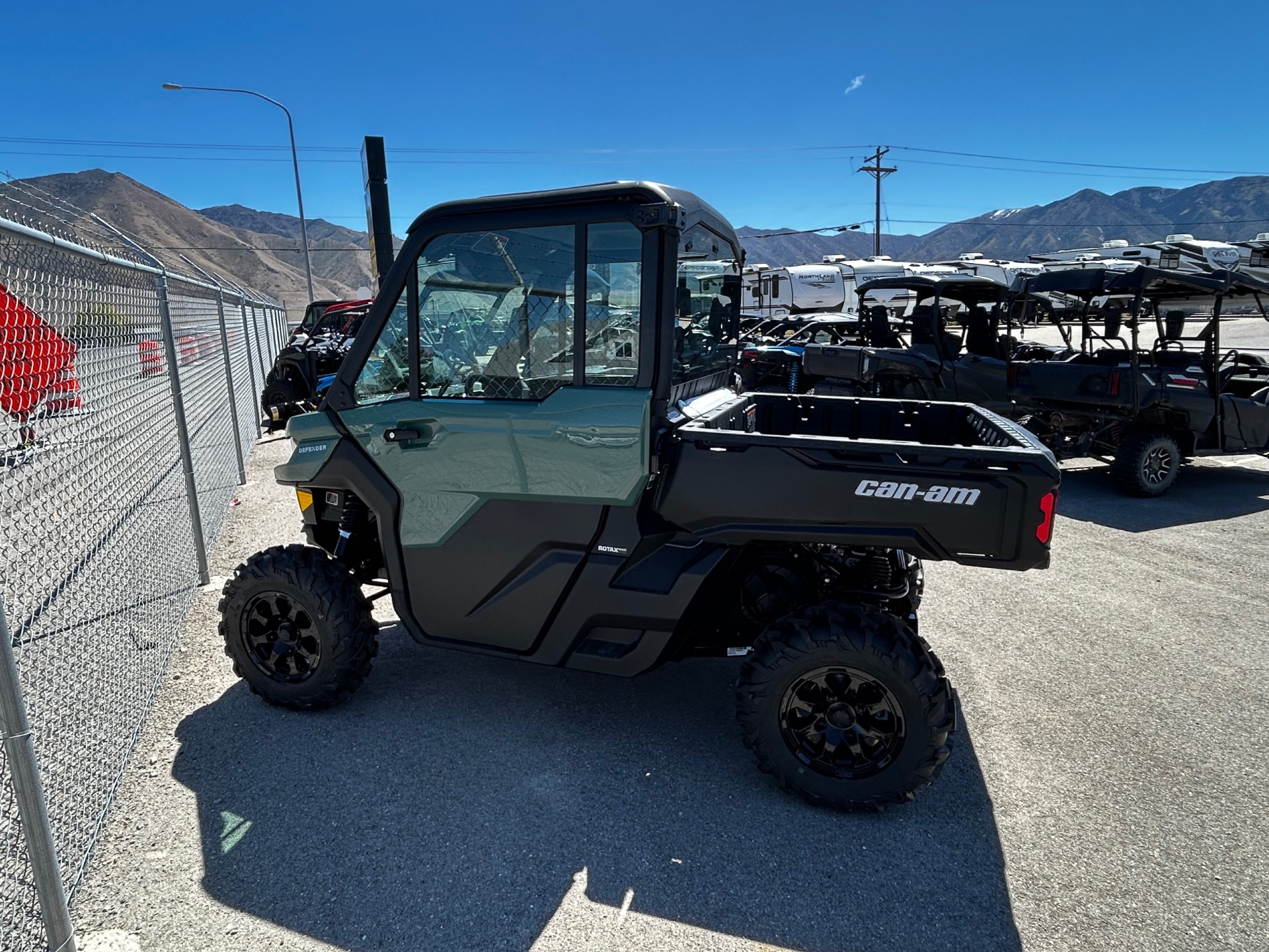 New 2026 Can-Am Defender DPS CAB HD10 Compass Green | Utility Vehicles ...