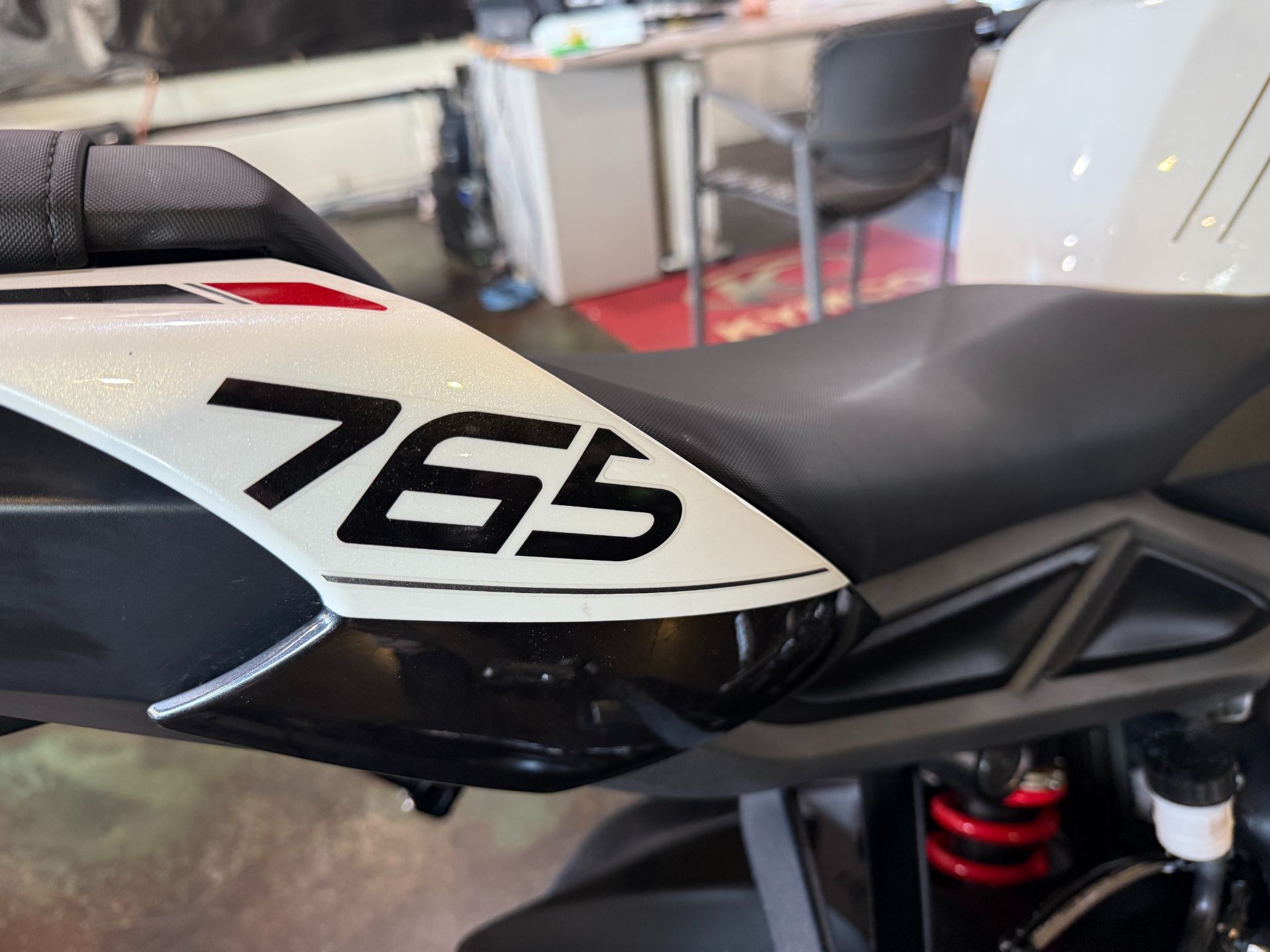 Used 2025 Triumph Street Triple 765 R Pure White Motorcycles For Sale ...