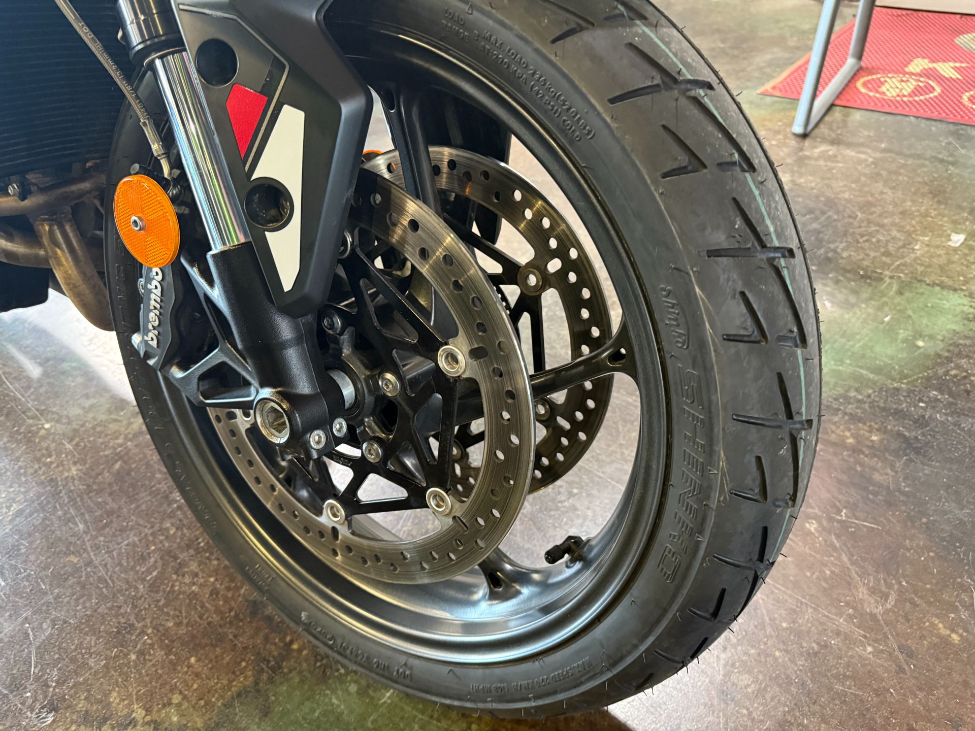 Used 2025 Triumph Street Triple 765 R Pure White Motorcycles For Sale ...