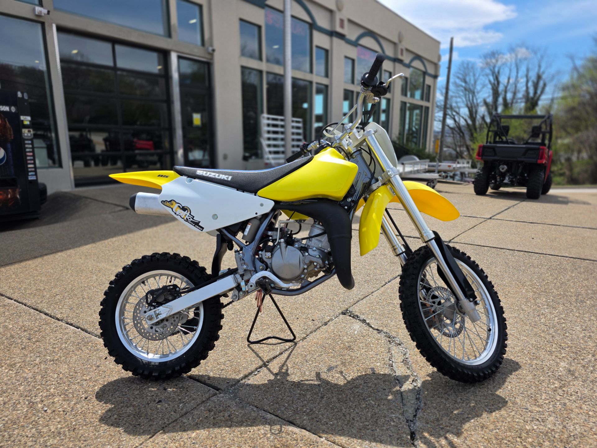 Used 2023 Suzuki RM85 Champion Yellow No. 2 Motorcycles For Sale in ...