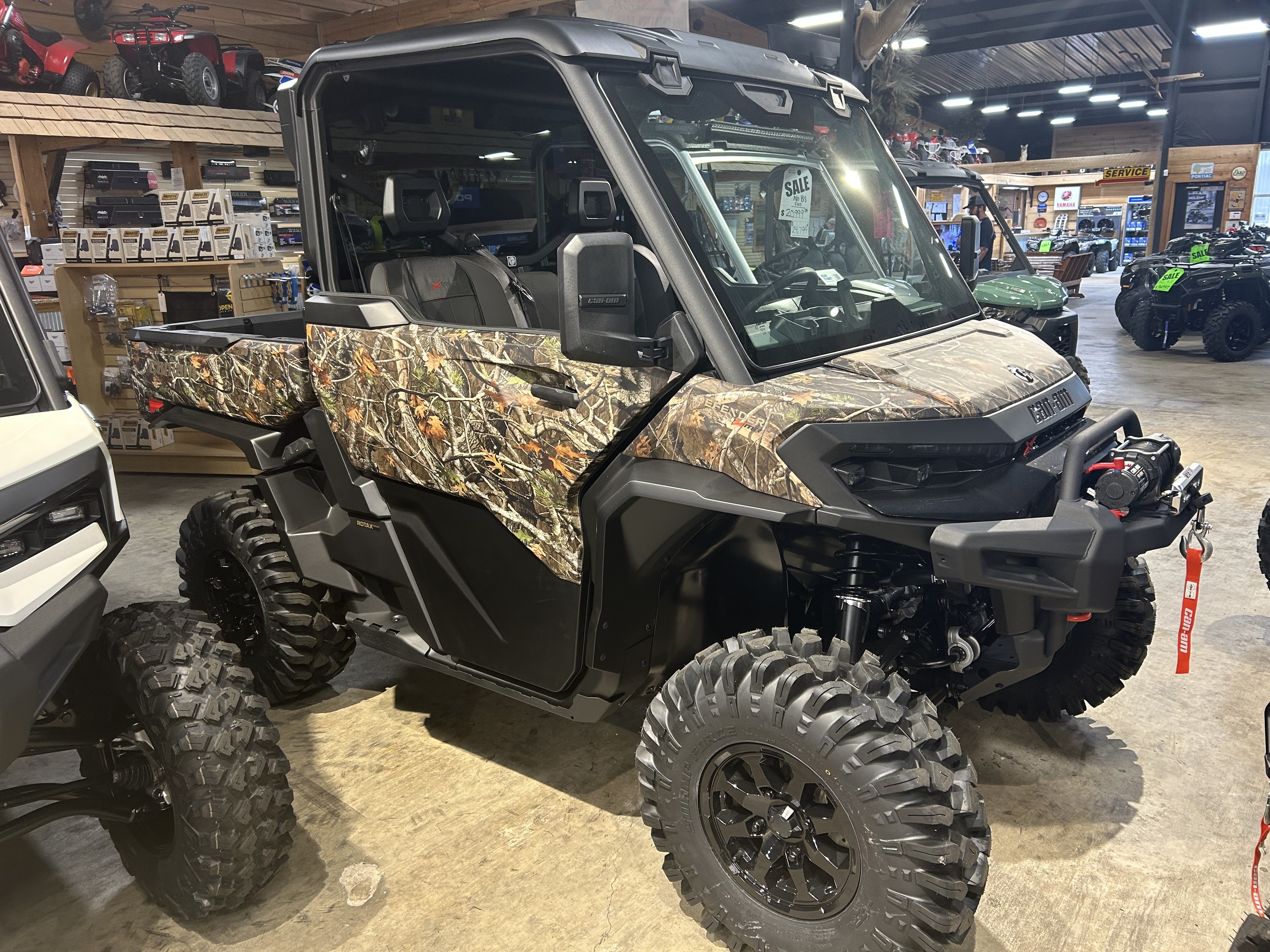 New 2026 Can-Am Defender X MR HD11 with Half-Doors, Roseland LA | Specs ...
