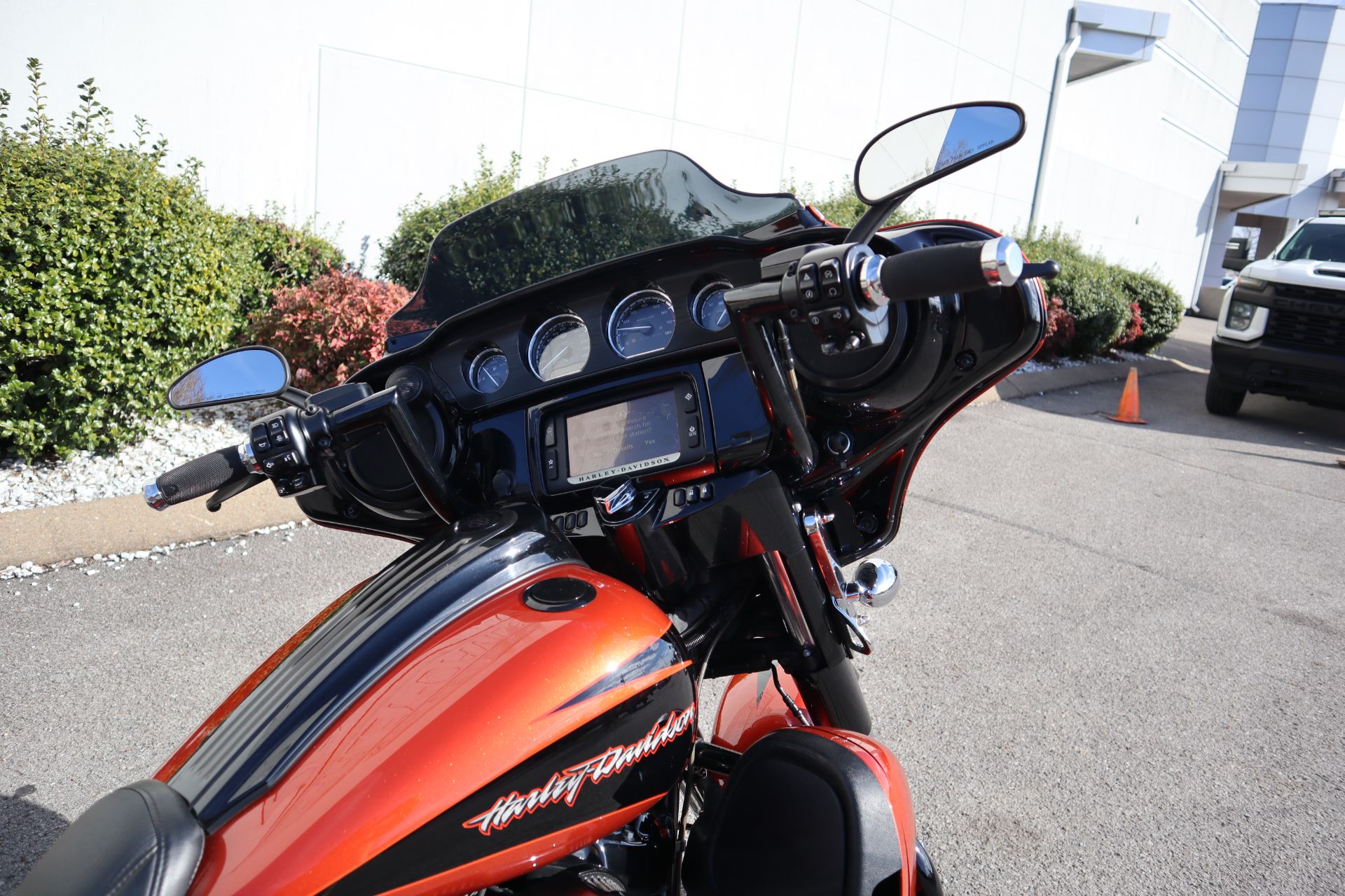 Used 2017 Harley-Davidson CVO™ Street Glide® Motorcycle - Specs, Price ...