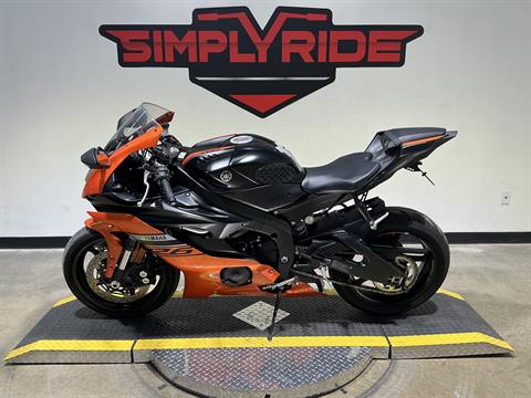 Used 2020 Yamaha YZF-R6 Vivid Orange / Matte Raven Black Motorcycles ...