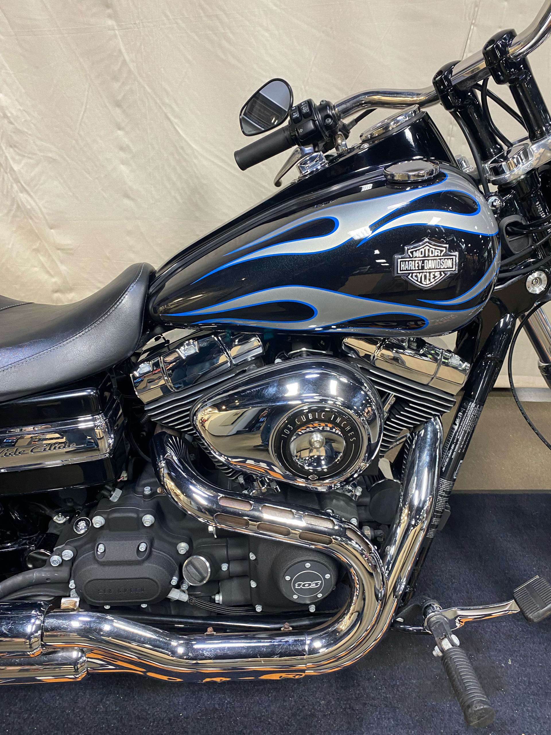 Used 2013 Harley-Davidson Dyna® Wide Glide® Midnight Pearl with Flames ...