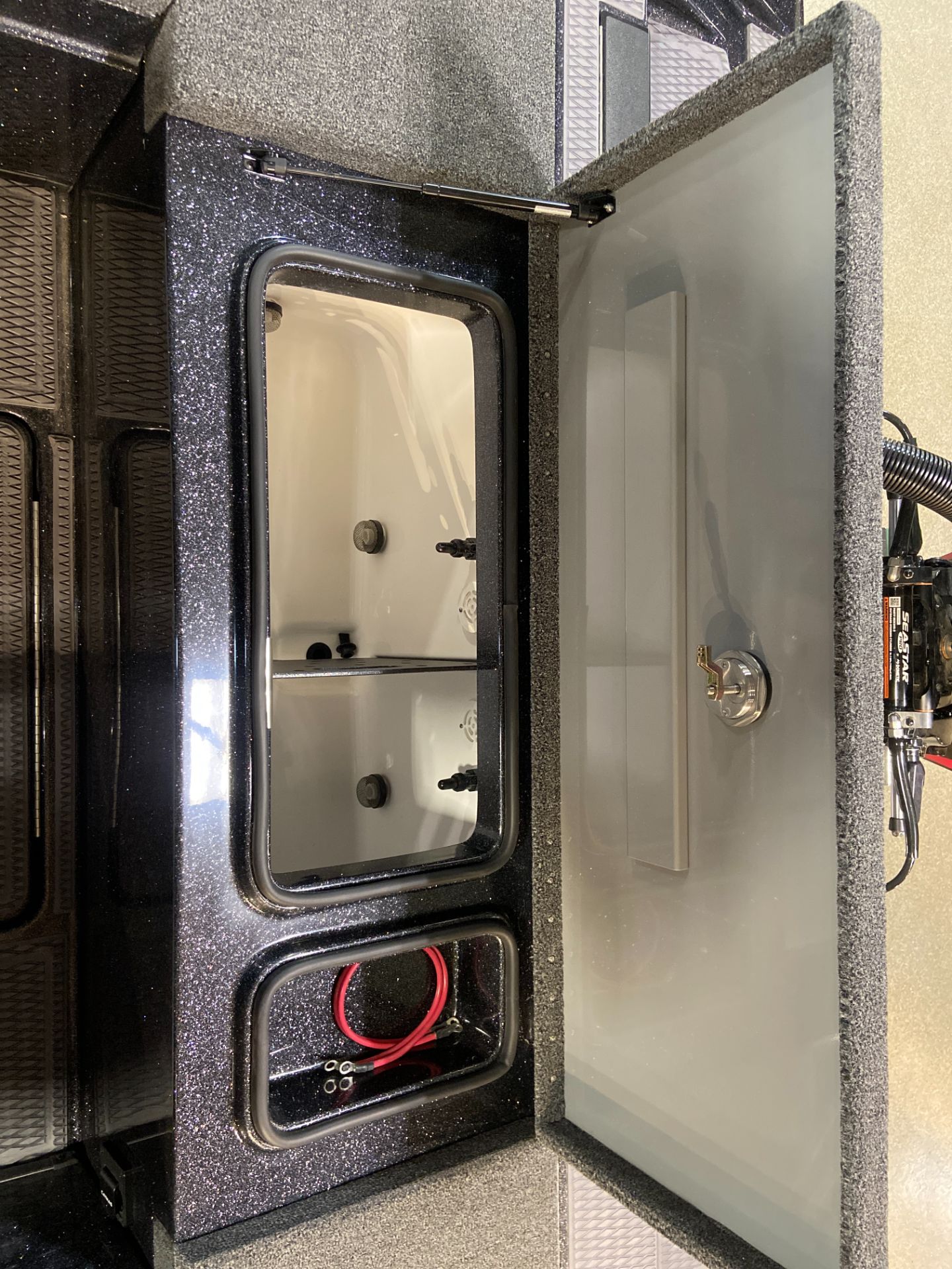 New 2023 Caymas Boats 2023 Caymas DV20, Roscoe IL | Specs, Price ...