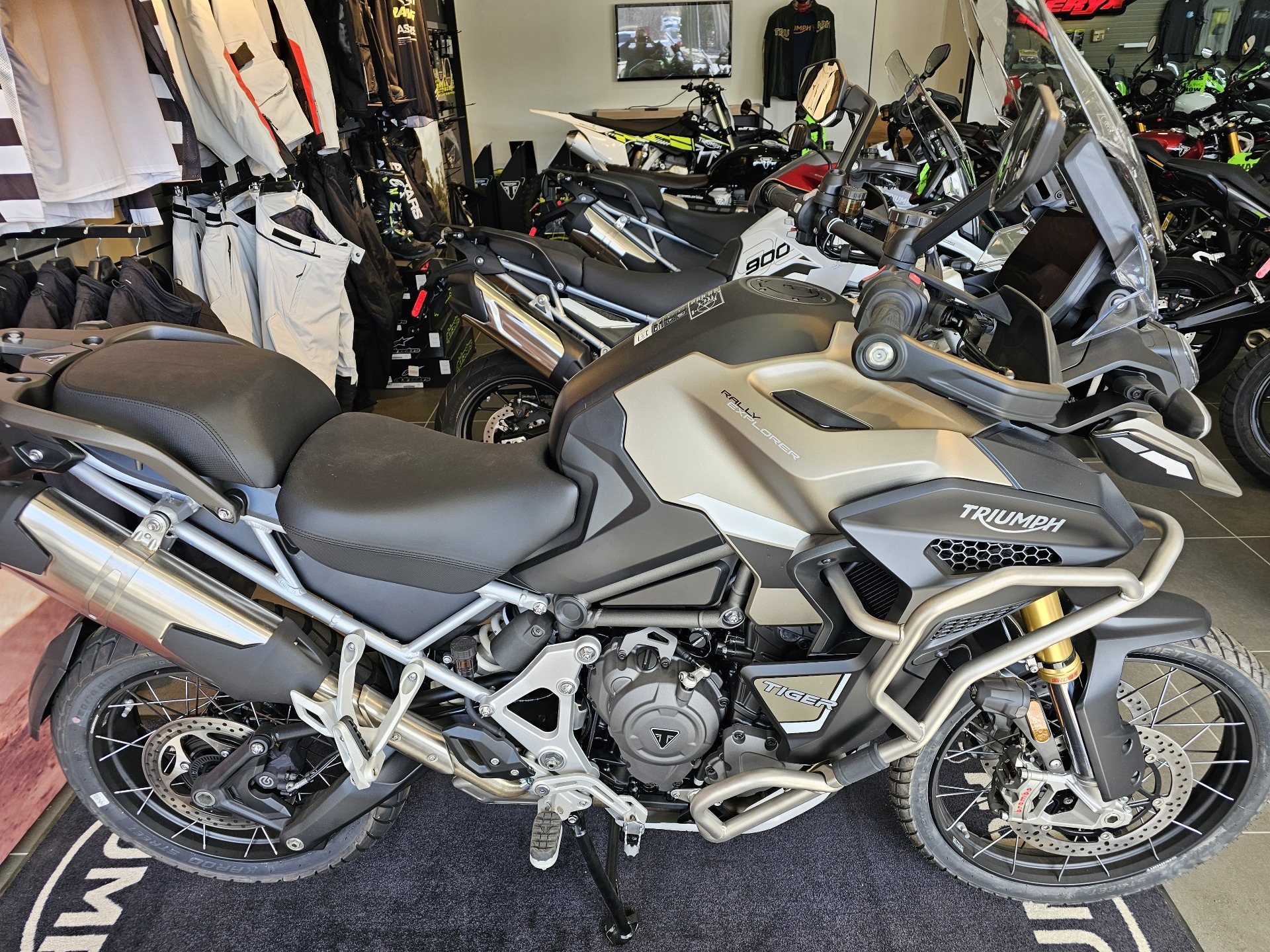 New 2024 Triumph Tiger 1200 Rally Explorer | Motorcycles in Battle ...