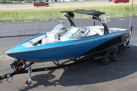 Memphis Boat Center: New & Used Boat Dealer | Pontoons, Bowriders, Ski ...