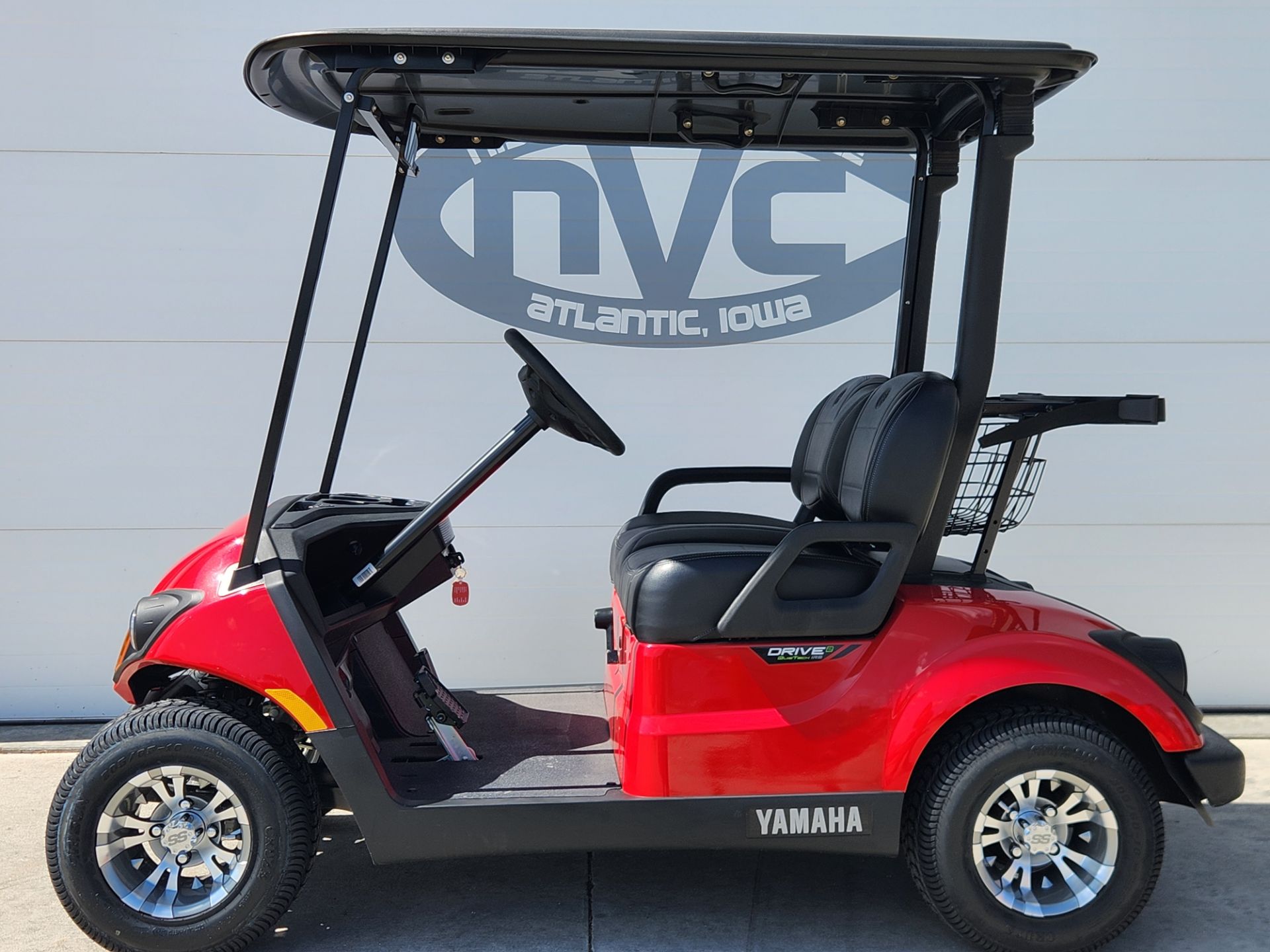 New 2025 Yamaha Drive2 PTV QuieTech EFI, Atlantic IA | Specs, Price, Photos | Coral Red 00123