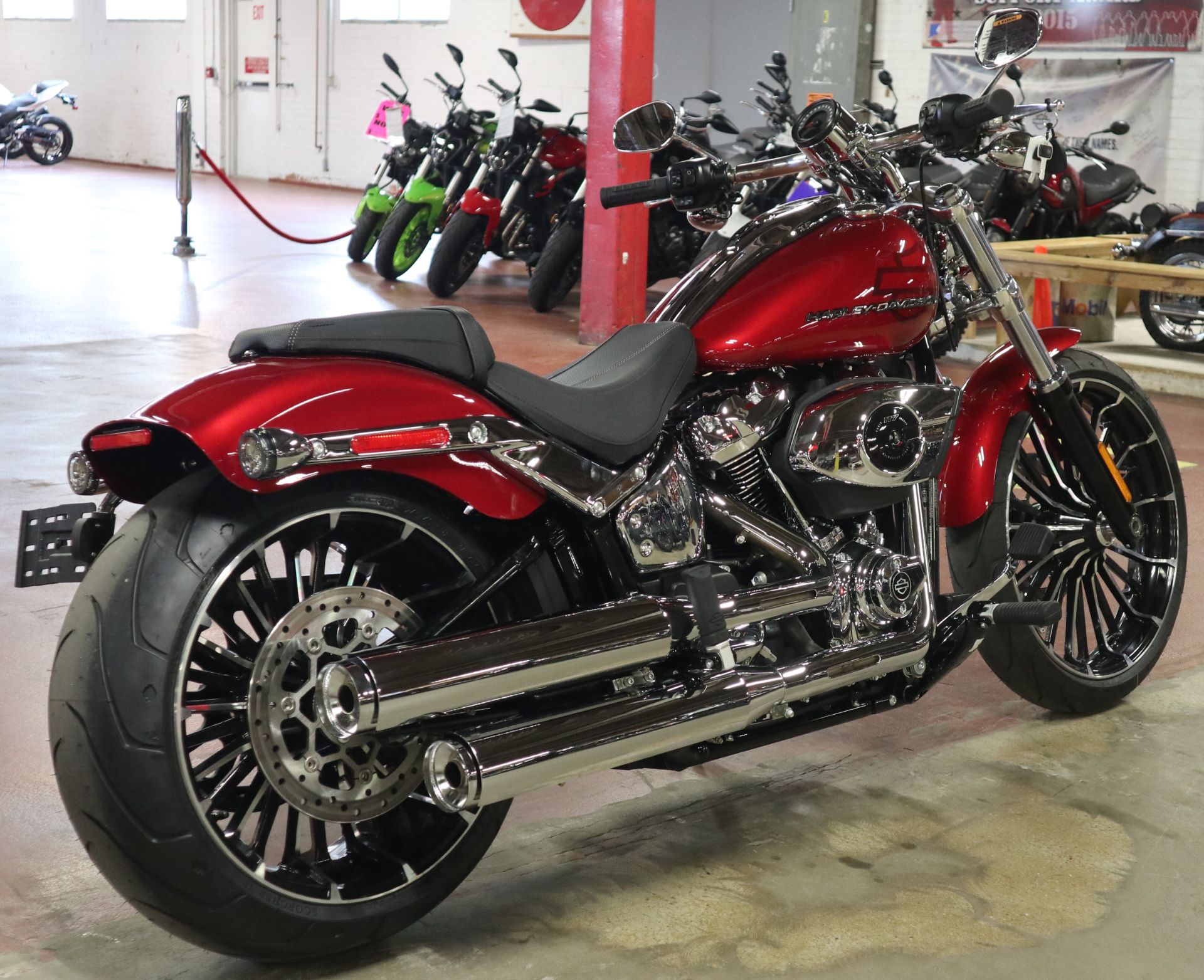 New 2025 Harley-Davidson Breakout® Brilliant Red | Motorcycles in New ...