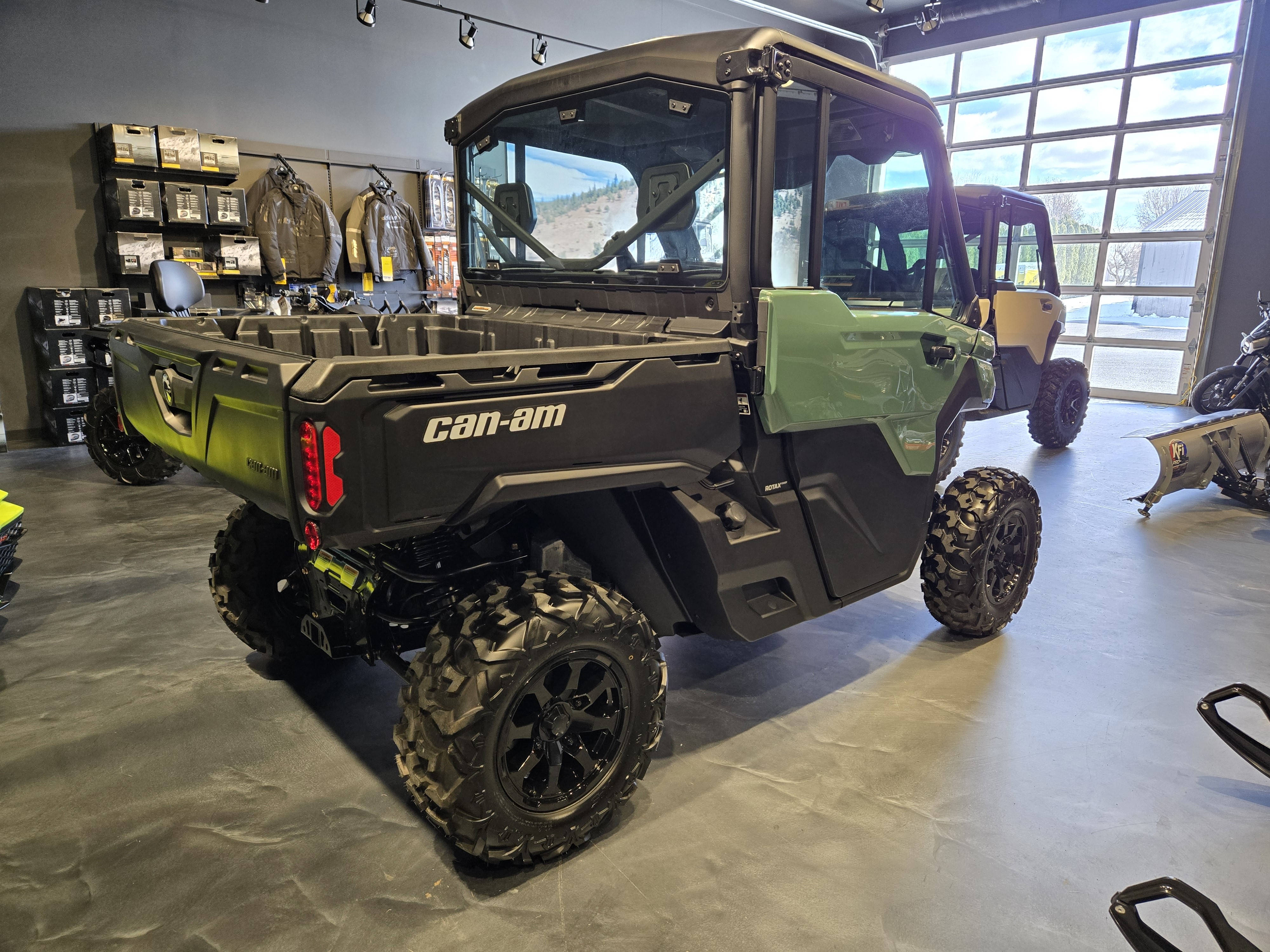 2026 Can-Am Defender DPS CAB in PA | Specs, Price | New Compass Green ...