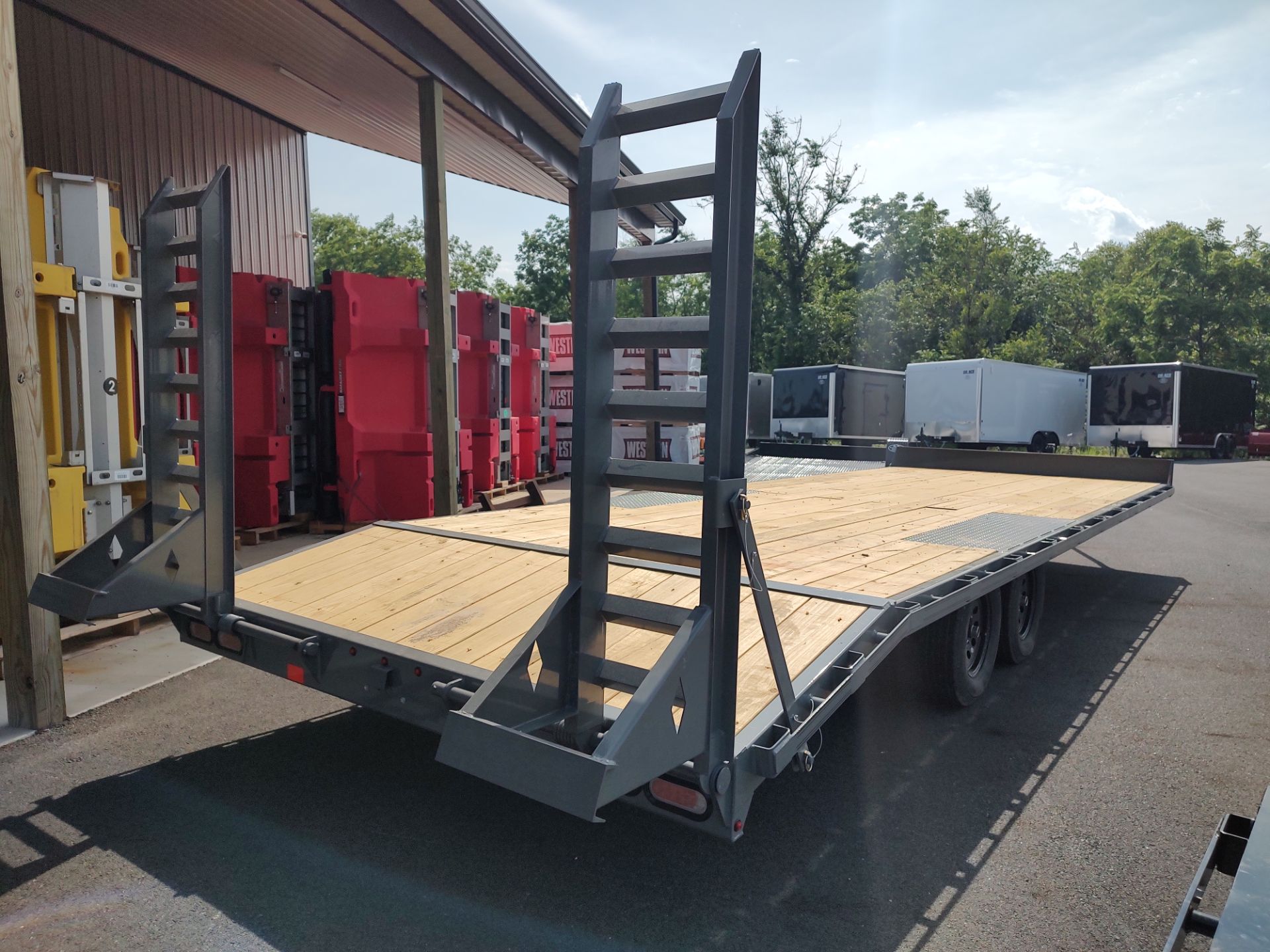 New 2025 Diamond C Trailers 24x102 GDD Equipment Trailer 7K | Trailers ...