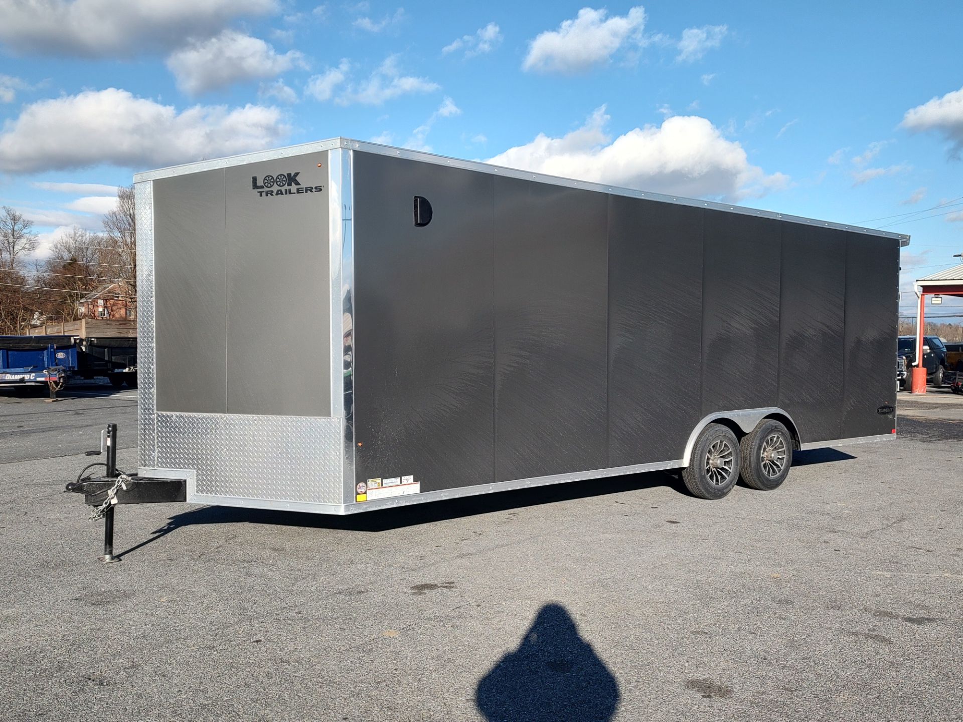 New 2026 Look Trailers 8.5X24 Element SE Flat Top V-Nose Cargo ...