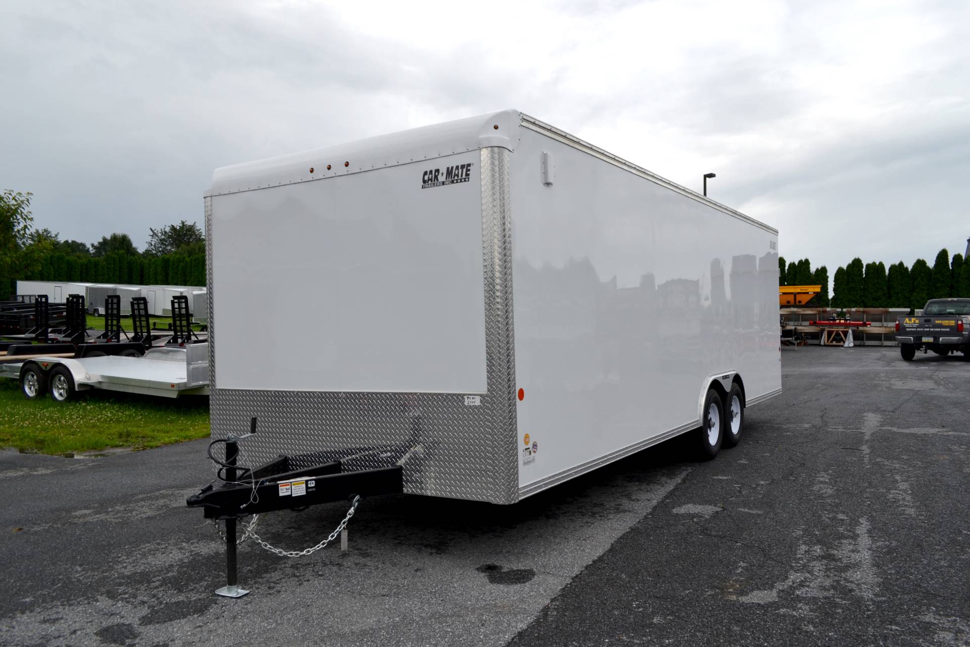 New 2026 Car Mate Trailers 8.5X24 Custom Car Hauler 10K -GD | Trailers ...