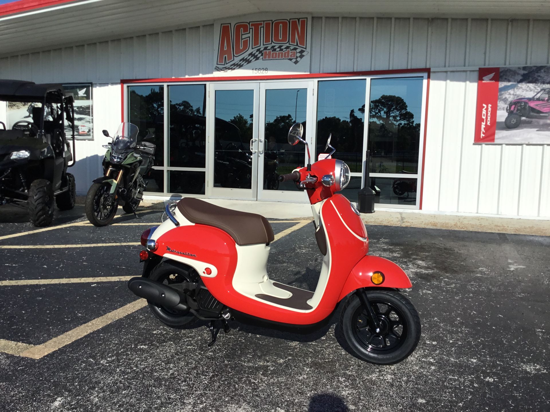 New 2025 Honda Metropolitan Scooters in Hudson, FL