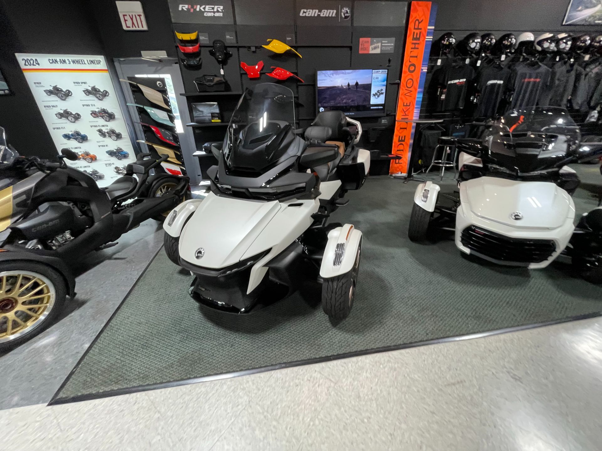 New 2025 Can-Am Spyder RT Sea-to-Sky Motorcycles in Wilmington, IL ...