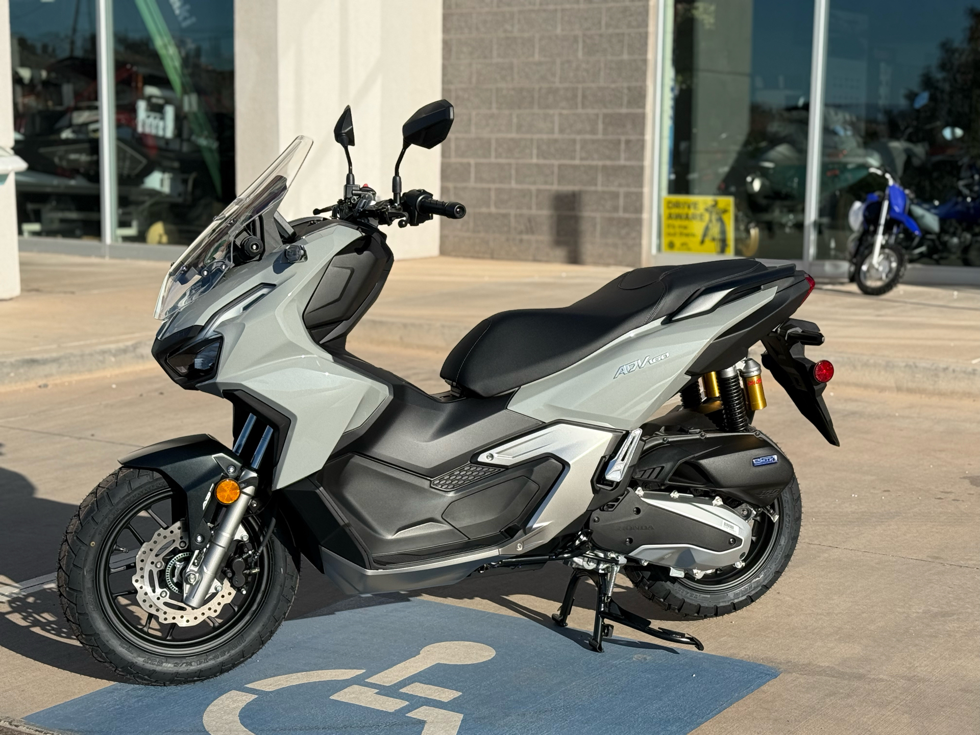 New 2025 Honda PCX Scooters in Saint George, UT | Stock Number: 3SY000276