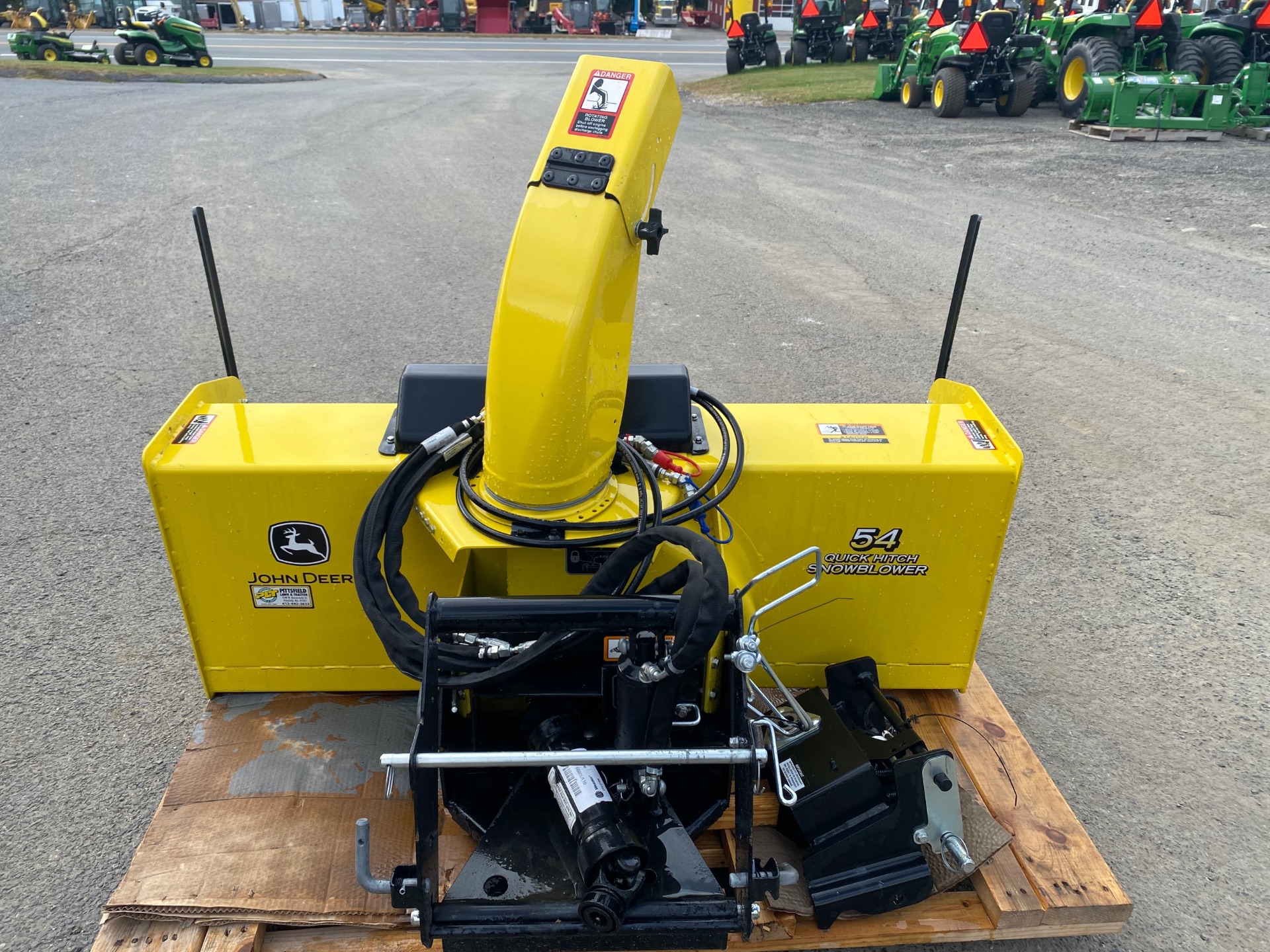 Used John Deere 54 in. Heavy-Duty Snow Blower, Pittsfield MA | Specs ...
