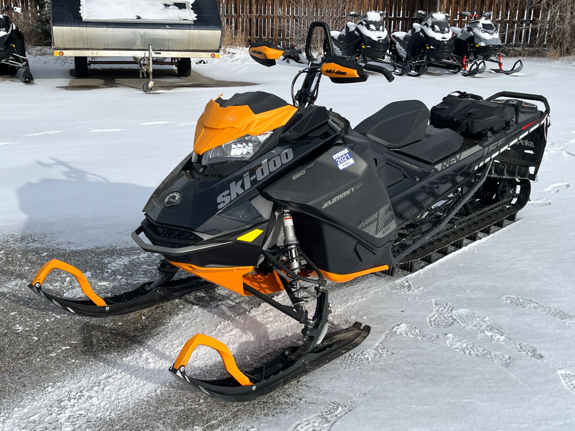 Used 2020 Ski-Doo Summit SP 165 850 E-TEC SHOT PowderMax Light 3.0 w ...