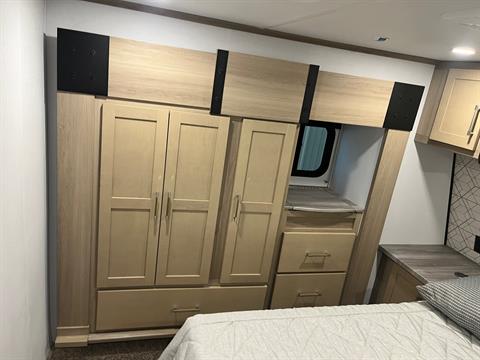 New 2025 Keystone RV Carbon 398 - Toy Hauler | RVs in Bismarck ND ...