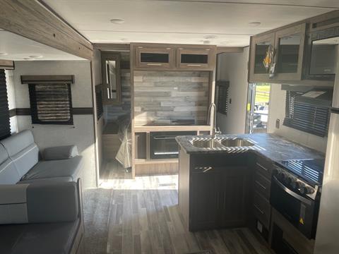 New 2022 Keystone RV75501 ZINGER 328SB BUNKHOUSE WHITE | Travel ...