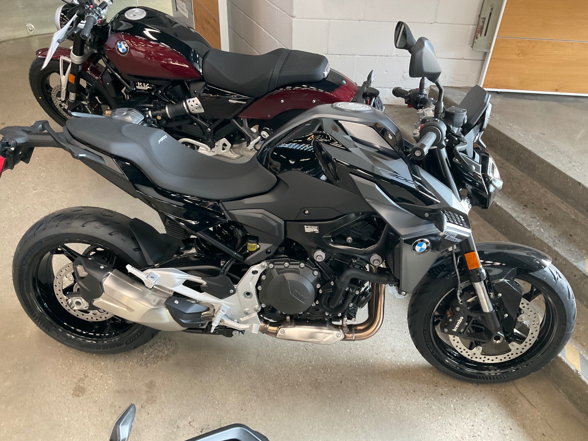 New 2025 BMW F 900 R Triple Black - Black Storm Metallic | Motorcycles ...