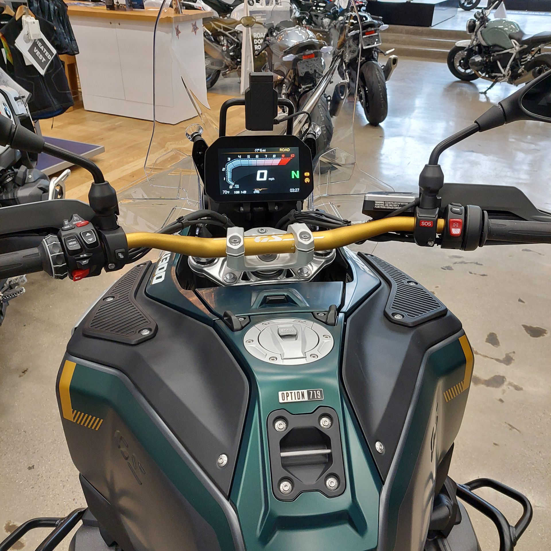 New 2026 BMW R 1300 GS Adventure Option 719 - Aurelius Green Metallic ...