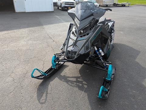 New 2024 Polaris Patriot Boost Indy VR1 137 SC ES Black Crystal ...