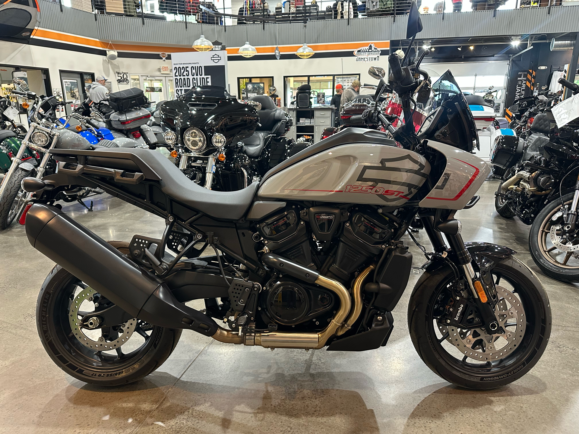 New 2025 Harley-Davidson Pan America® 1250 ST Motorcycle - Specs, Price ...
