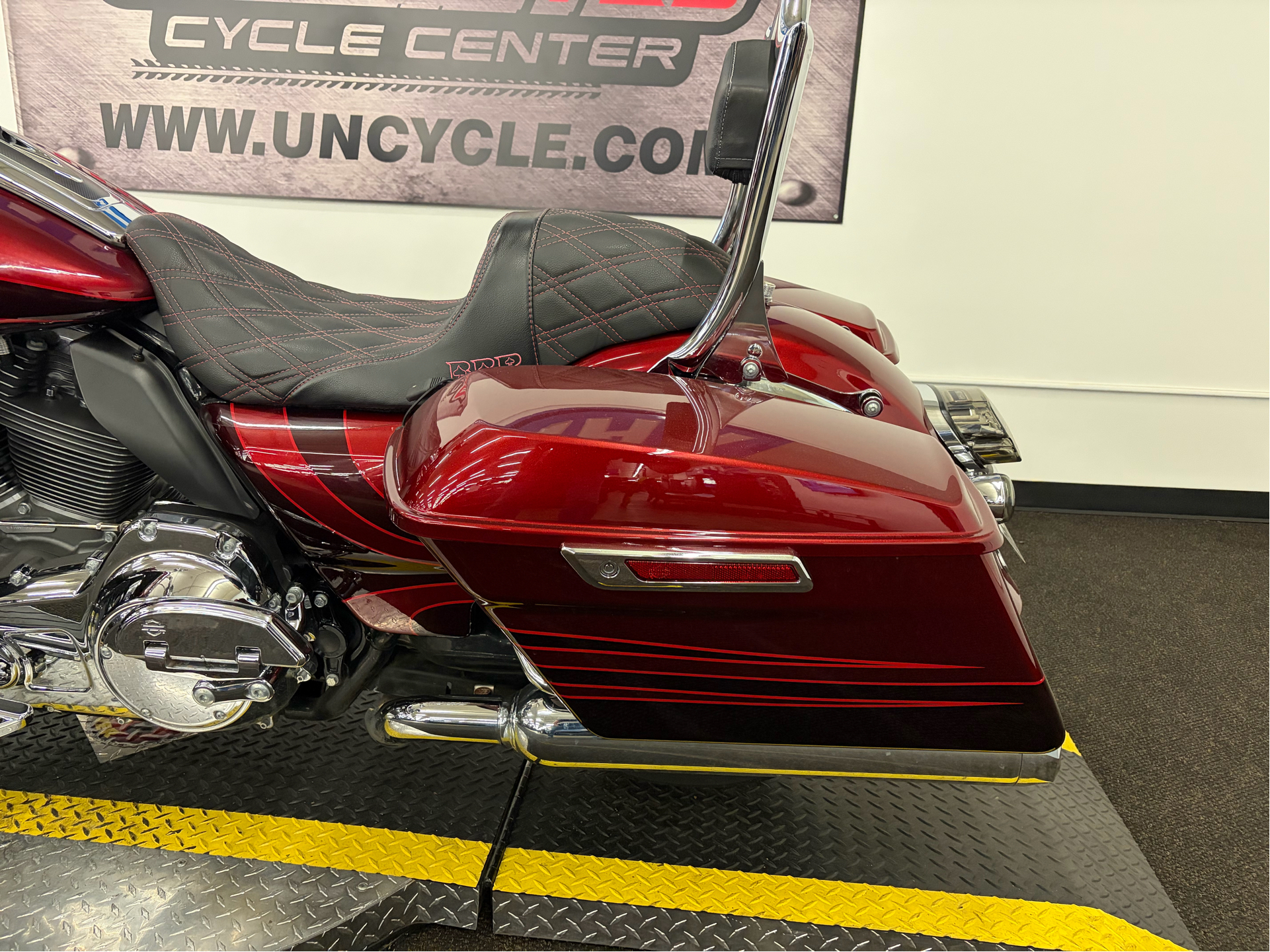 Used 2015 Harley-Davidson CVO™ Road Glide® Ultra | Motorcycles in ...