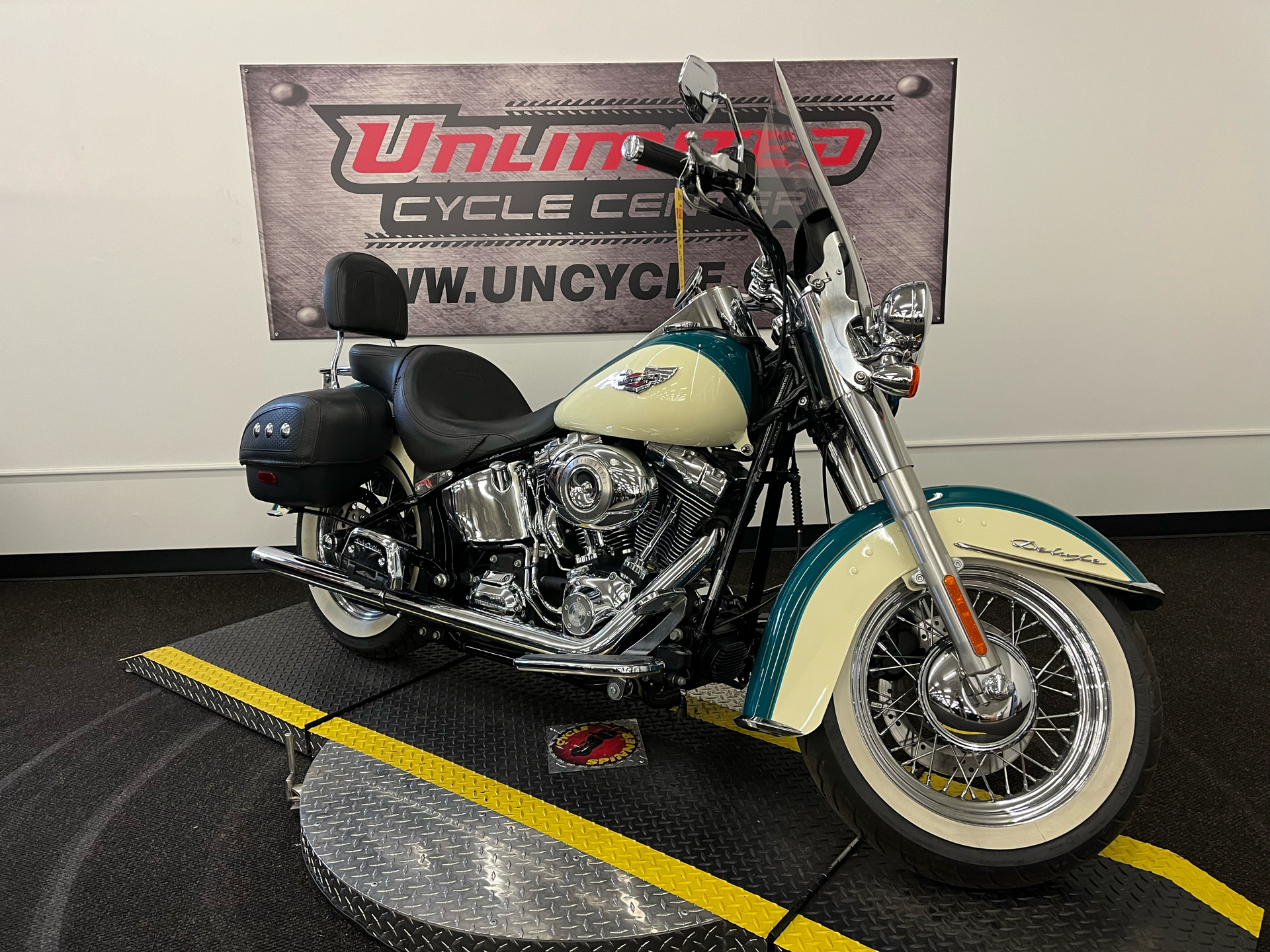 Used 2009 Harley-Davidson Softail® Deluxe | Motorcycles in Tyrone PA ...