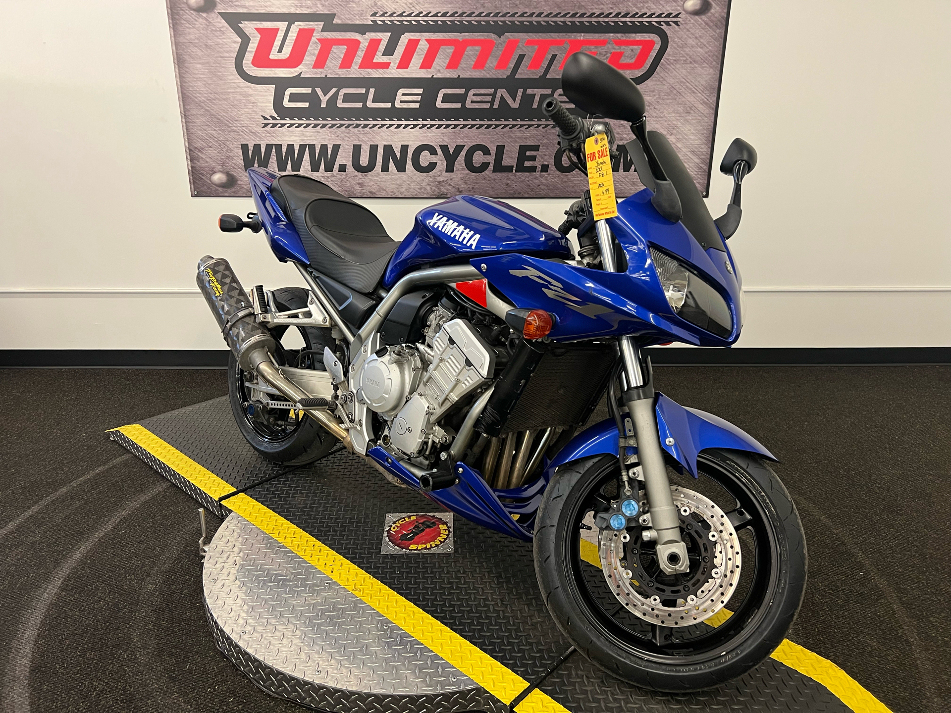 Used 2001 Yamaha FZ1 | Motorcycles in Tyrone PA | 001513 Team Yamaha Blue