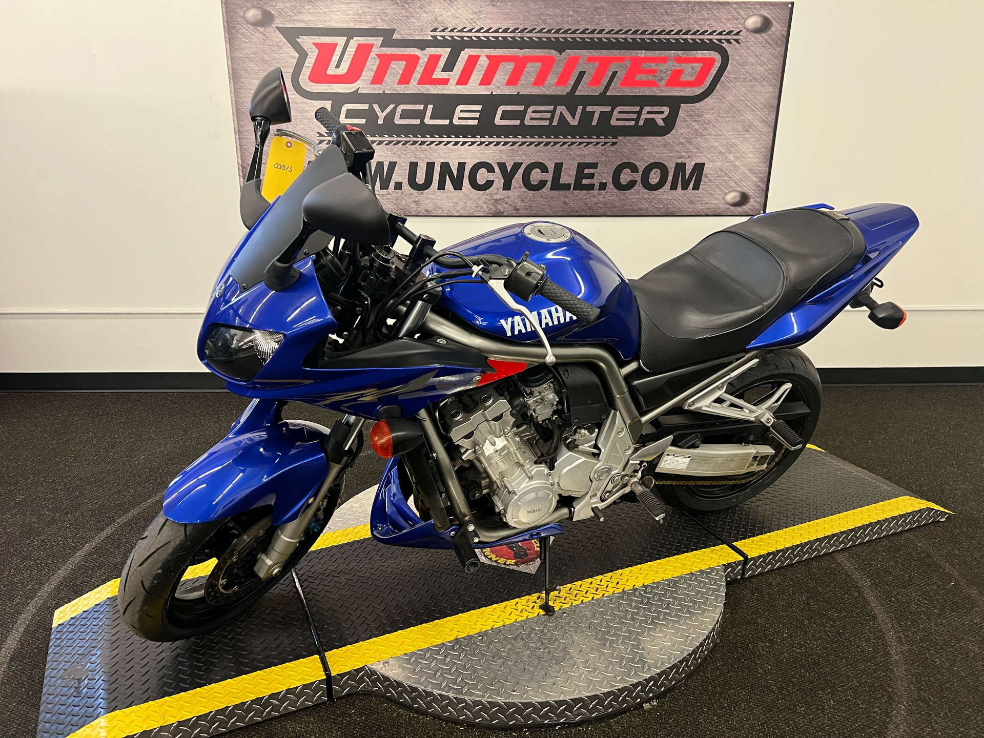 Used 2001 Yamaha FZ1 | Motorcycles in Tyrone PA | 001513 Team Yamaha Blue