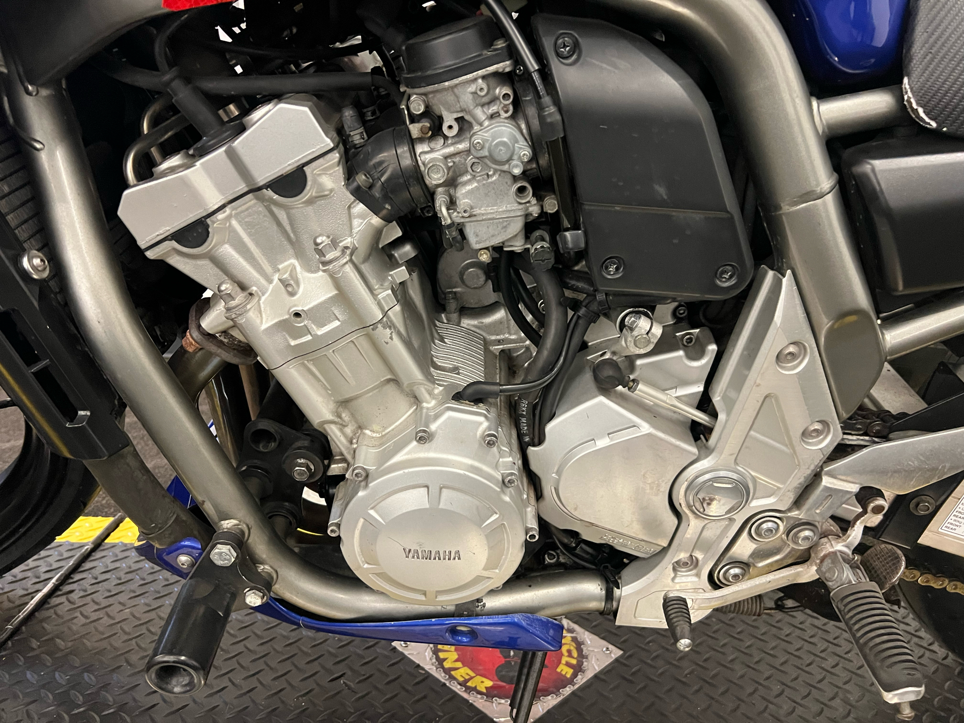 Used 2001 Yamaha FZ1 | Motorcycles in Tyrone PA | 001513 Team Yamaha Blue