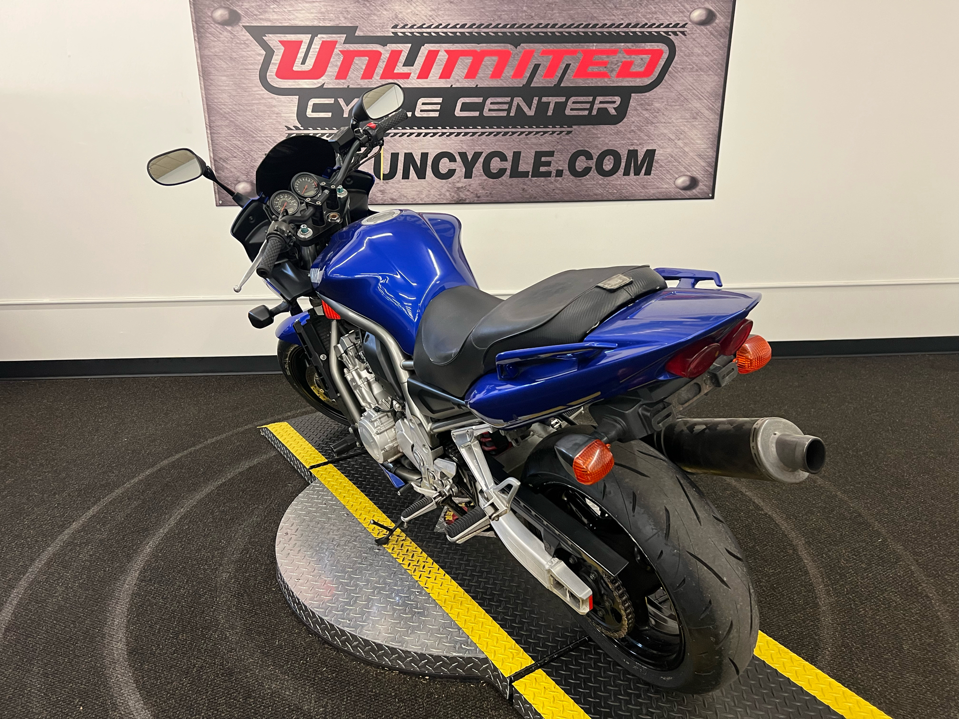Used 2001 Yamaha FZ1 | Motorcycles in Tyrone PA | 001513 Team Yamaha Blue
