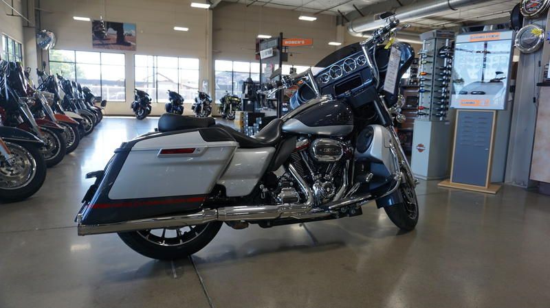 Used 2019 Harley-Davidson CVO™ Street Glide® Motorcycle - Specs, Price ...