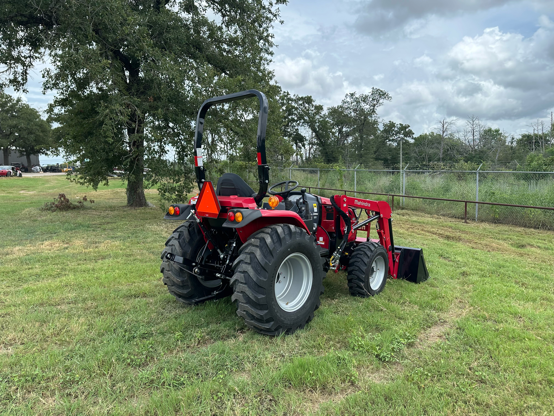 New 2024 Mahindra 2645 Shuttle, Bastrop TX | Specs, Price, Photos | Red ...