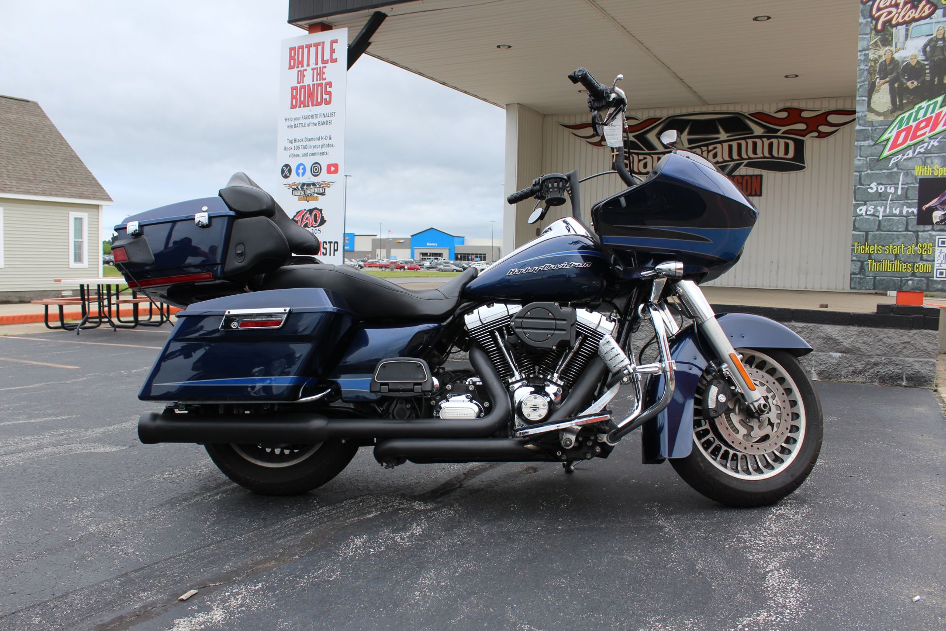 Used 2012 Harley-Davidson Road Glide® Ultra Big Blue Pearl ...