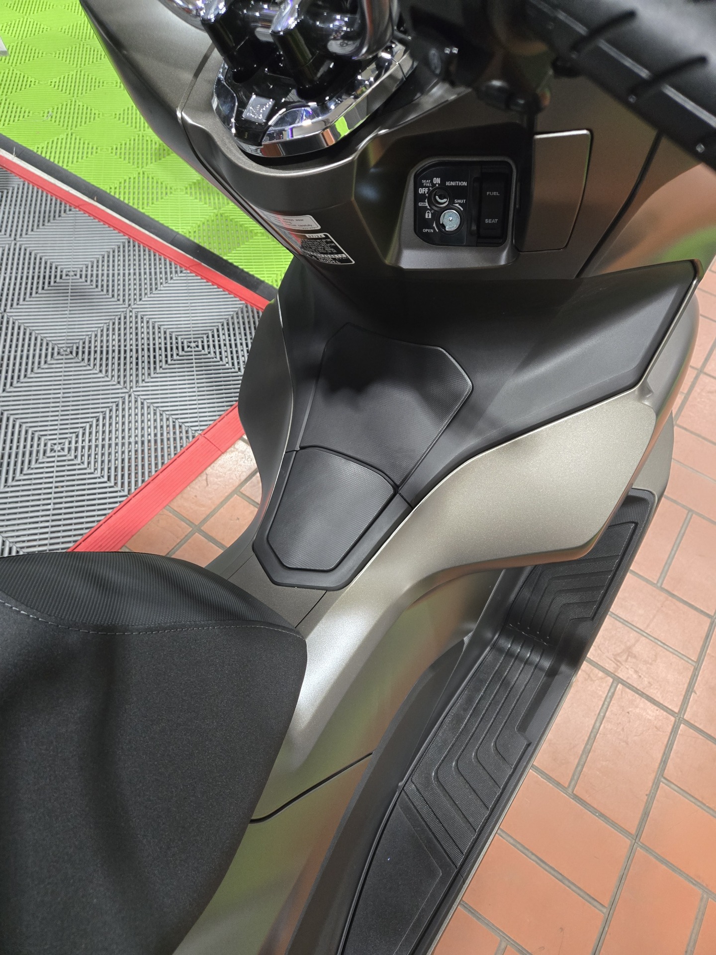 New 2024 Honda PCX, Wake Forest NC | Specs, Price, Photos | Matte Brown ...