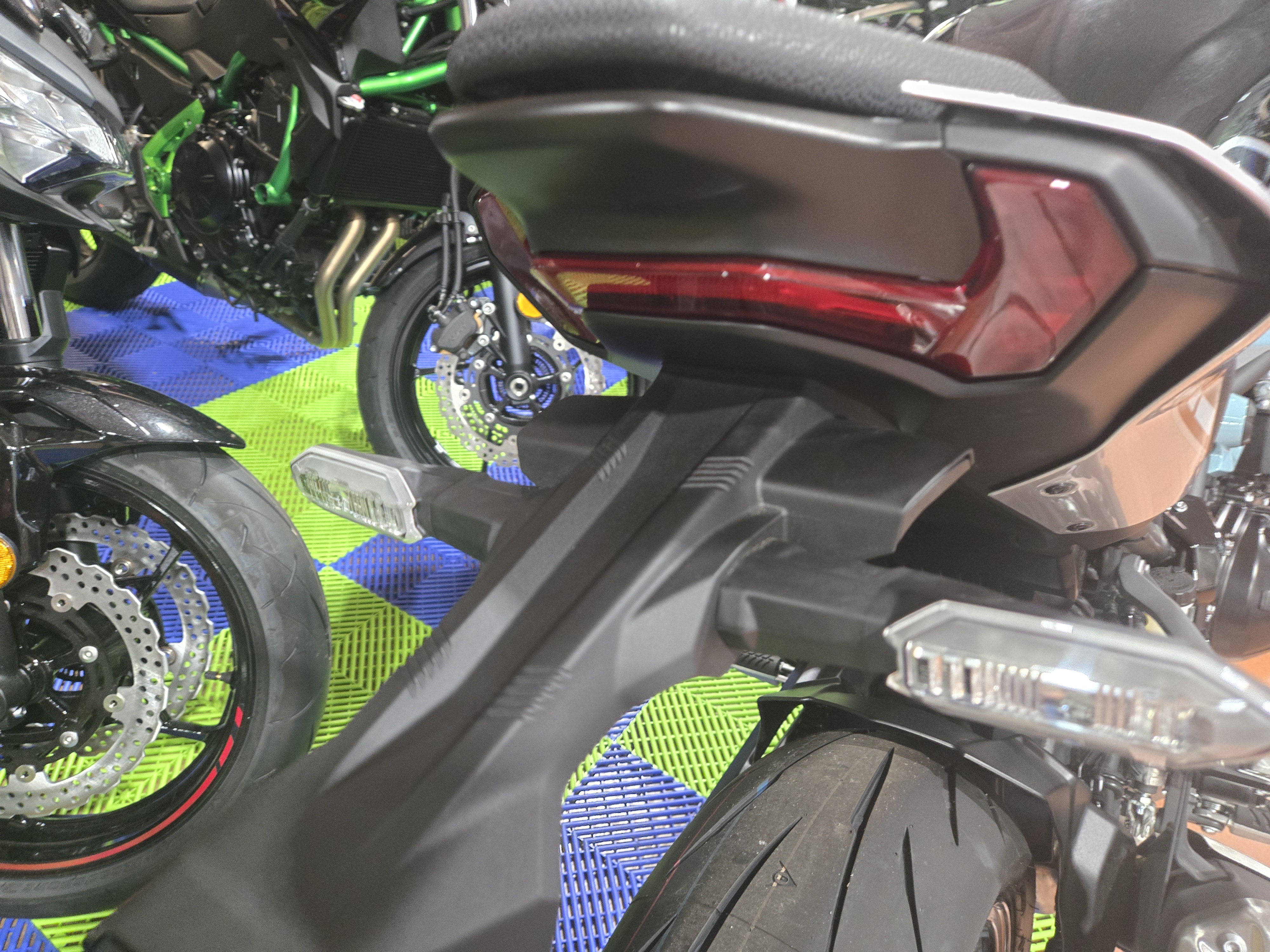 New 2025 Kawasaki Z900 ABS, Wake Forest NC | Specs, Price, Photos ...