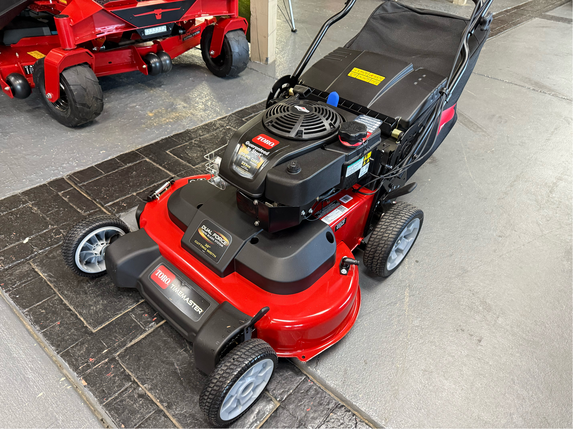 New Toro TimeMaster 30 in. Briggs & Stratton Self-Propelled w/ Personal ...