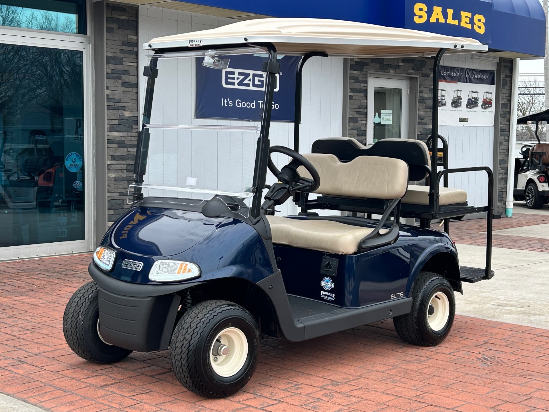 2021 E-Z-GO Freedom RXV ELiTE 2.0 | CartFinder