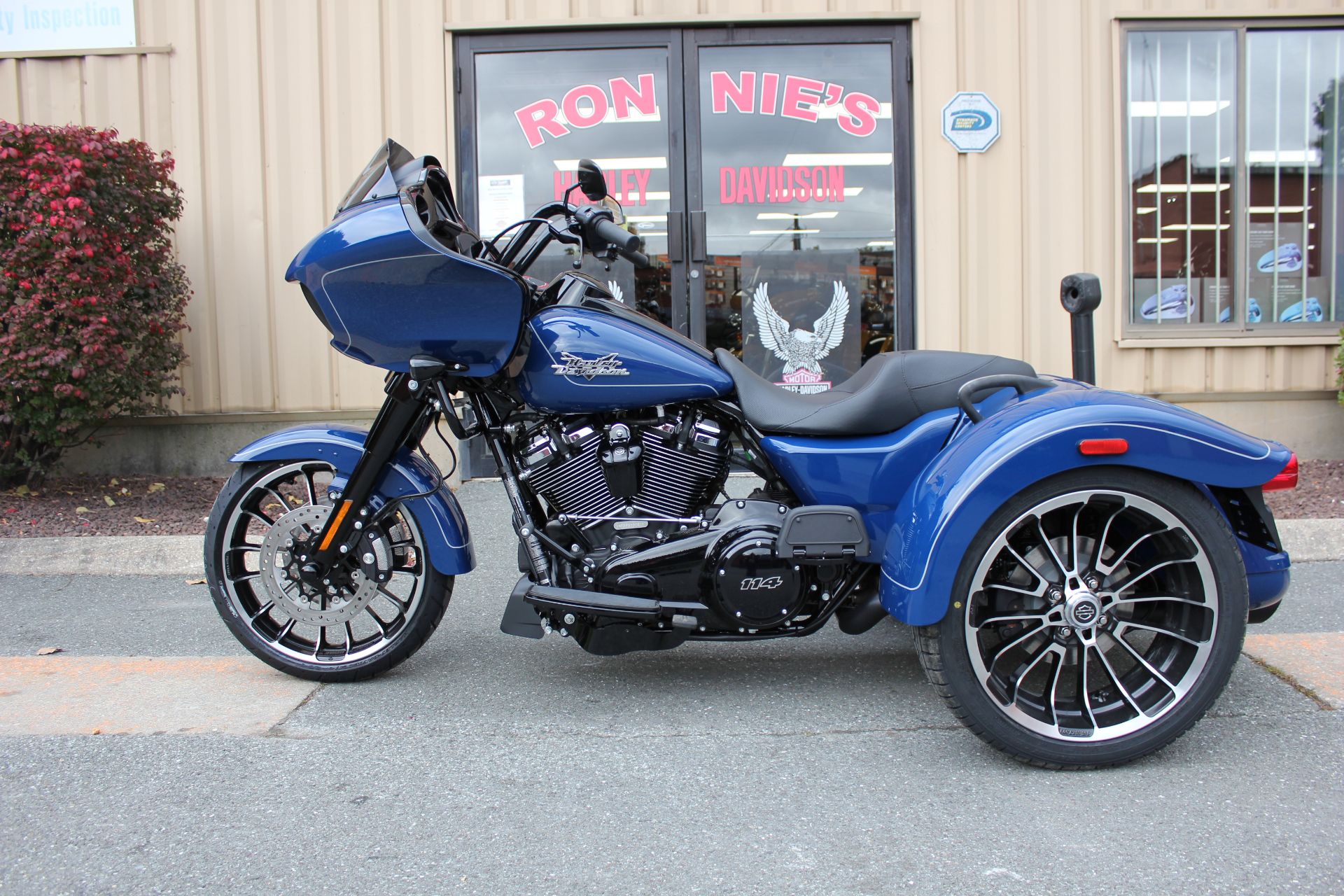 New 2023 Harley-Davidson Road Glide® 3 Bright Billiard Blue (Black ...