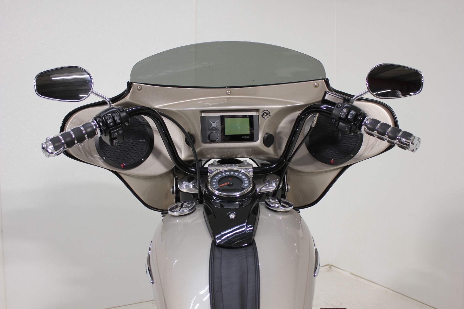 Used 2018 Harley-Davidson Heritage Classic Silver Fortune Motorcycles ...