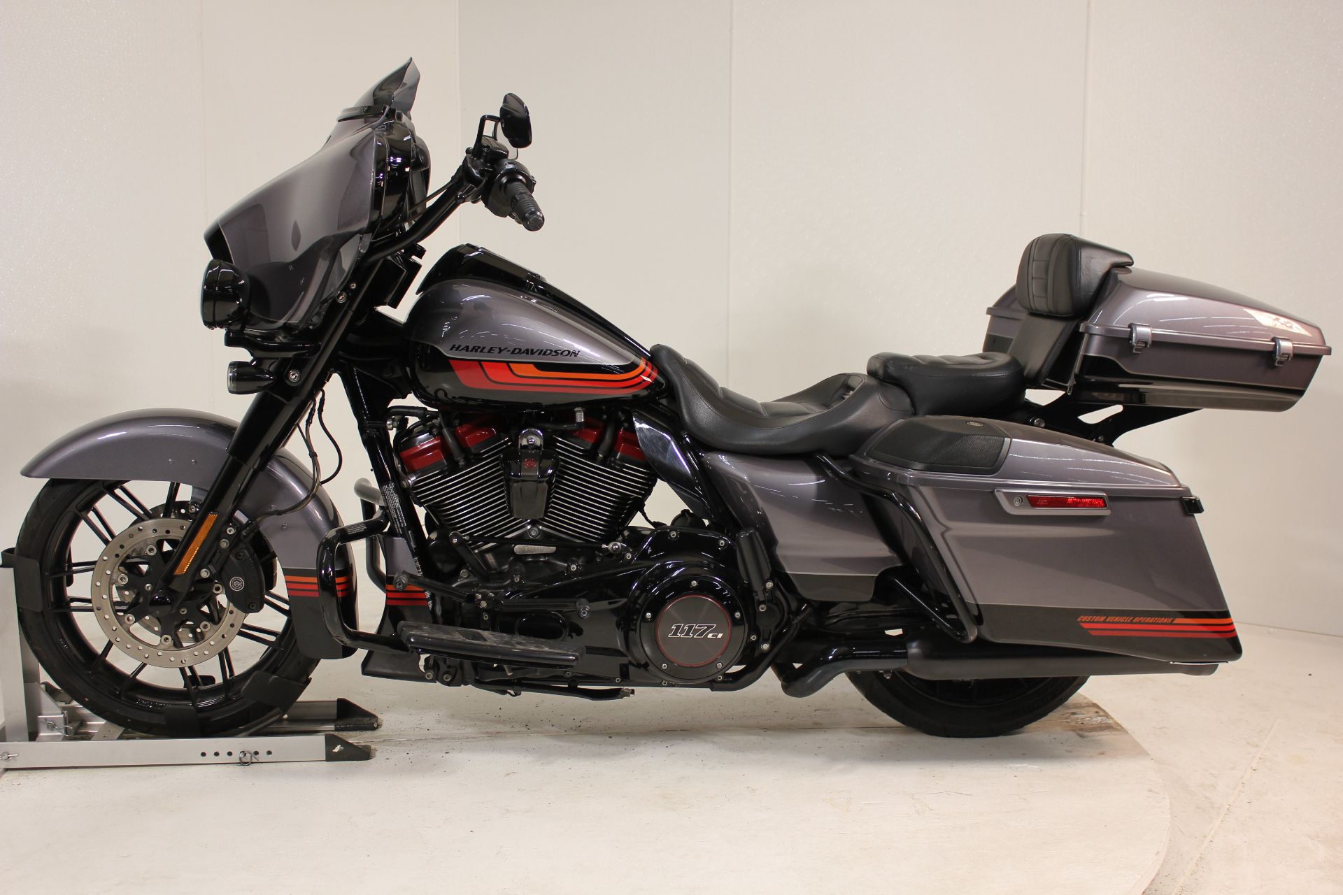 Used 2020 Harley-Davidson CVO™ Street Glide® Smoky Gray / Black Hole ...