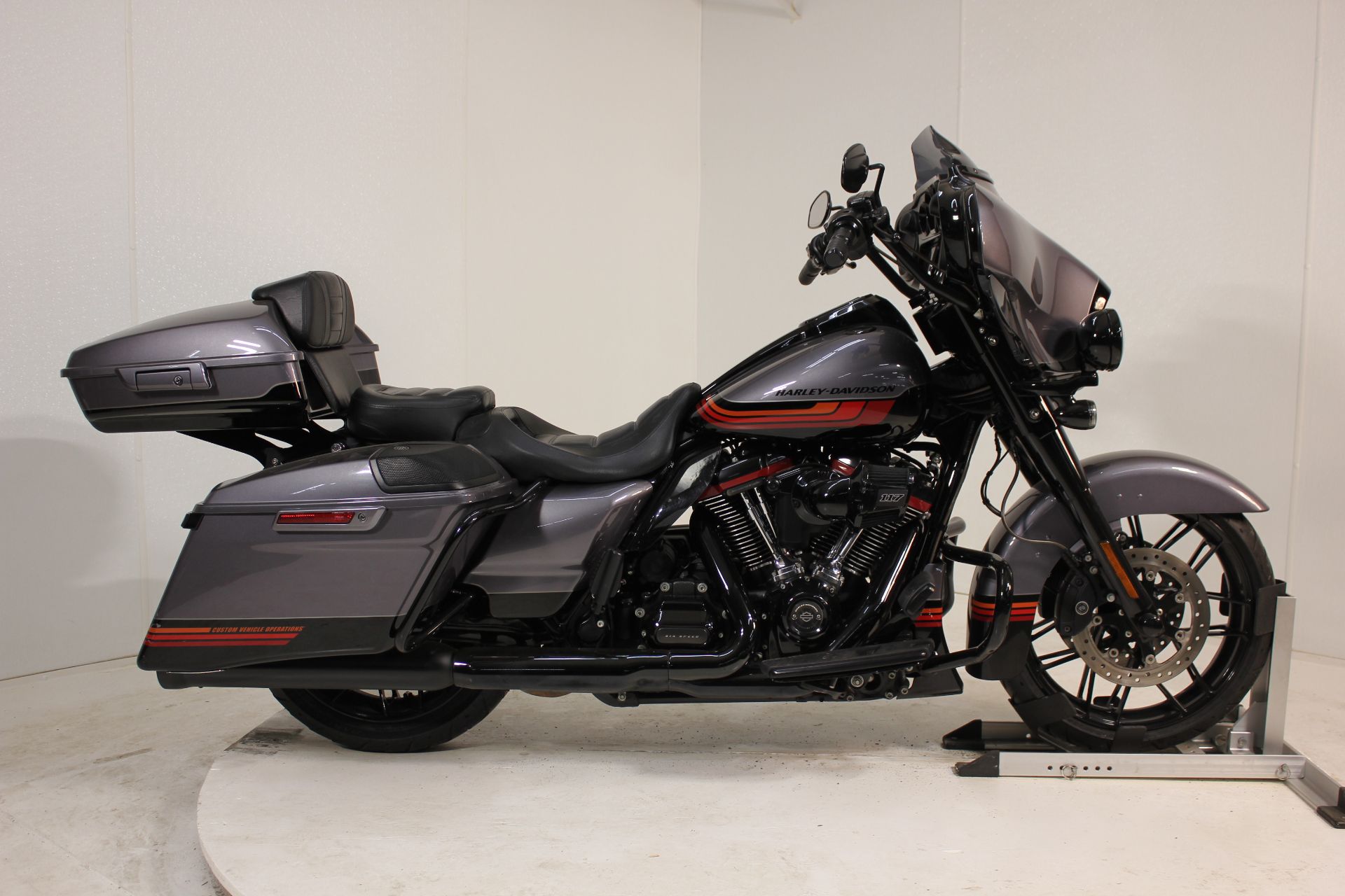 Used 2020 Harley-Davidson CVO™ Street Glide® Smoky Gray / Black Hole ...