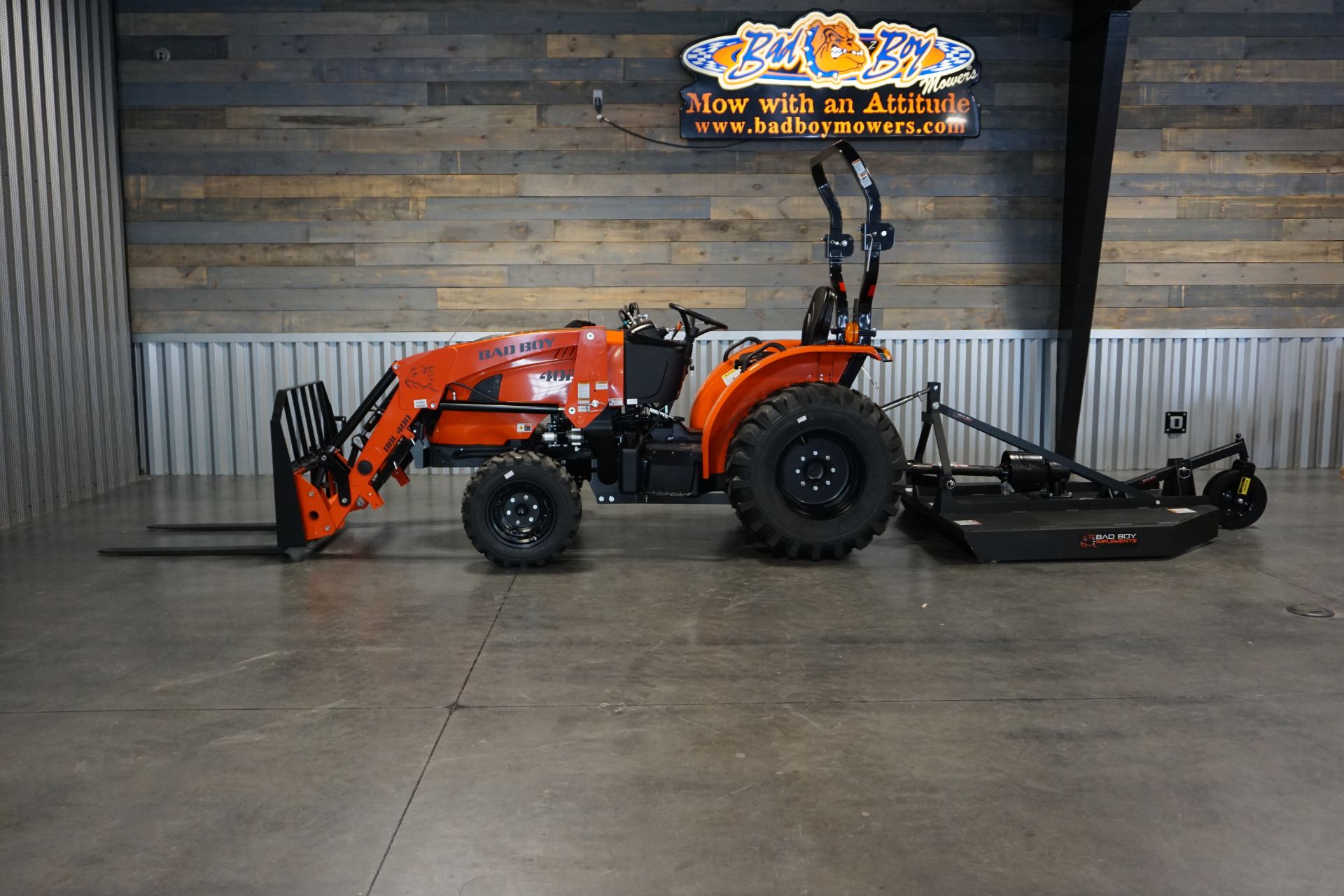 New Bad Boy Tractors 4025H Essentials Package™ - Tractor, Loader ...