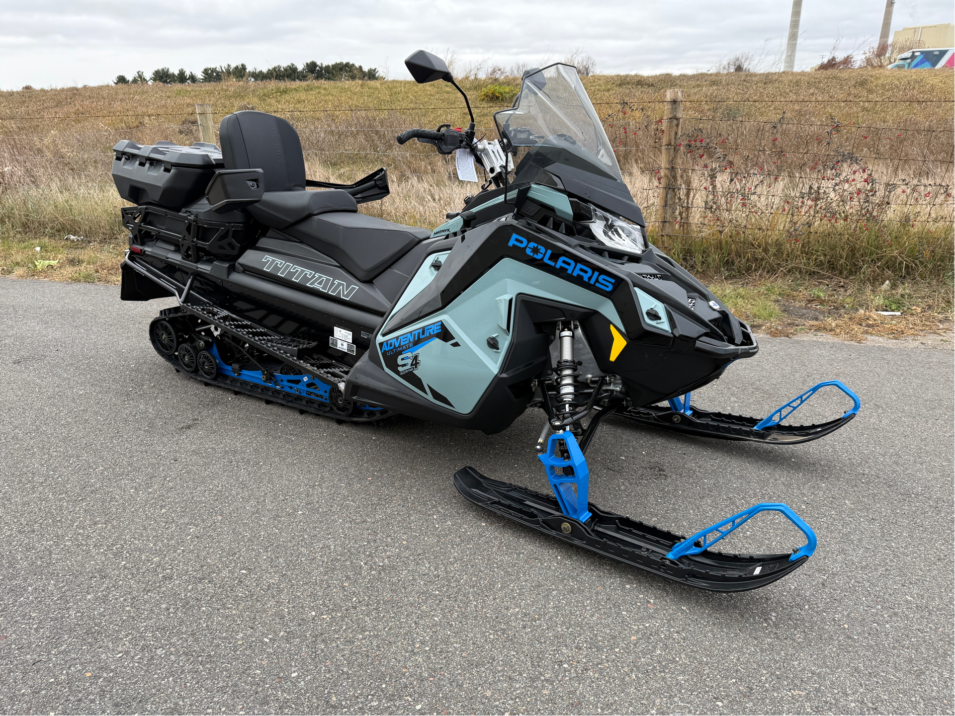 New 2026 Polaris ProStar S4 TITAN Adventure Ultimate 155 1.5 ES ...