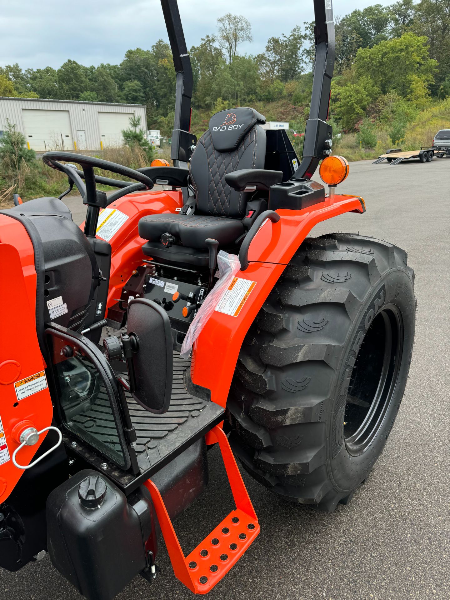 New 2025 Bad Boy Mowers 5055H IND Tires with Loader Tractors in Rothschild, WI | Stock Number ...